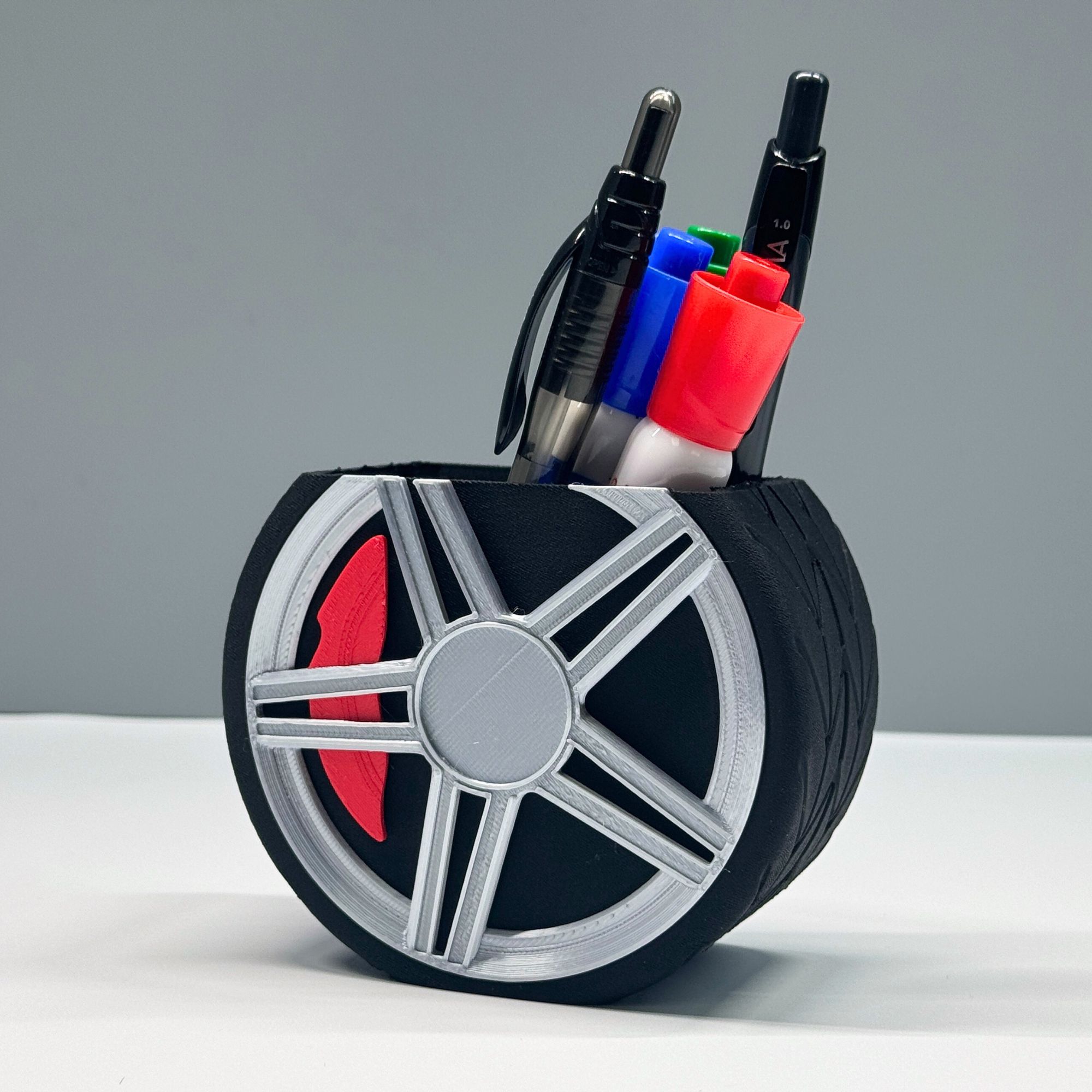 3D Printable Car Wheel Desktop Accessory by Brandon Santana ...