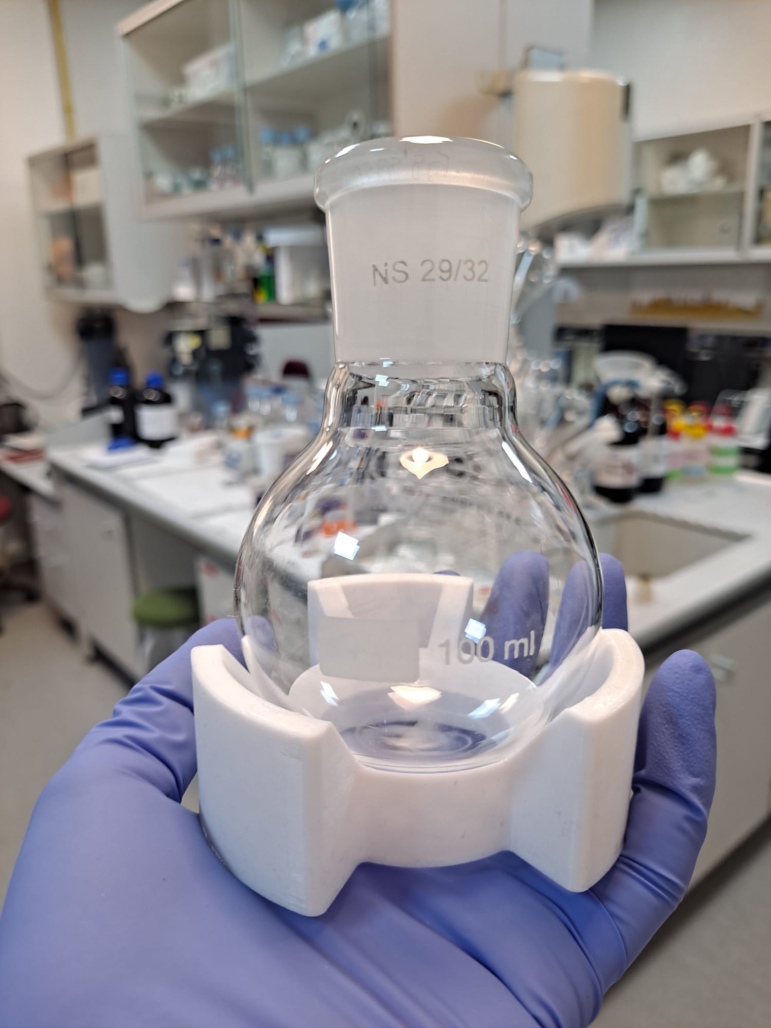 FLASK HOLDER 100 ML LAB by Mikel Ramos | Download free STL model ...