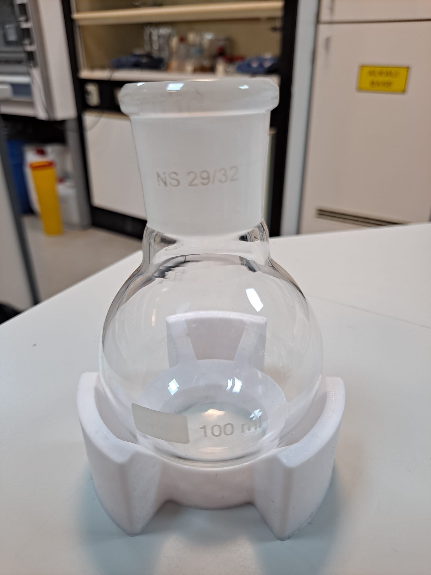 FLASK HOLDER 100 ML LAB by Mikel Ramos | Download free STL model ...