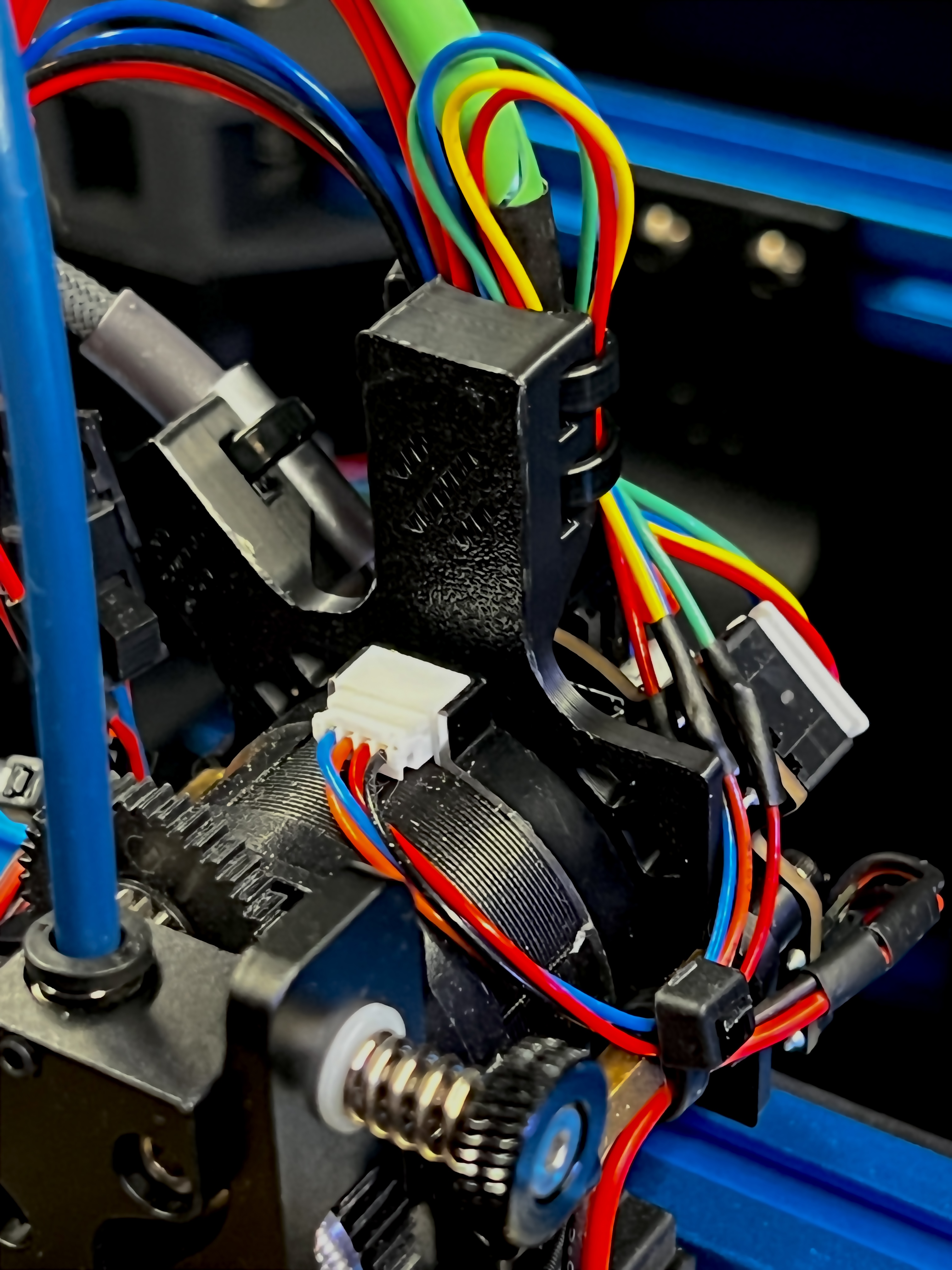 Mount with USB strain relief for EBB36 CAN V1.2 and HGX Lite extruder ...