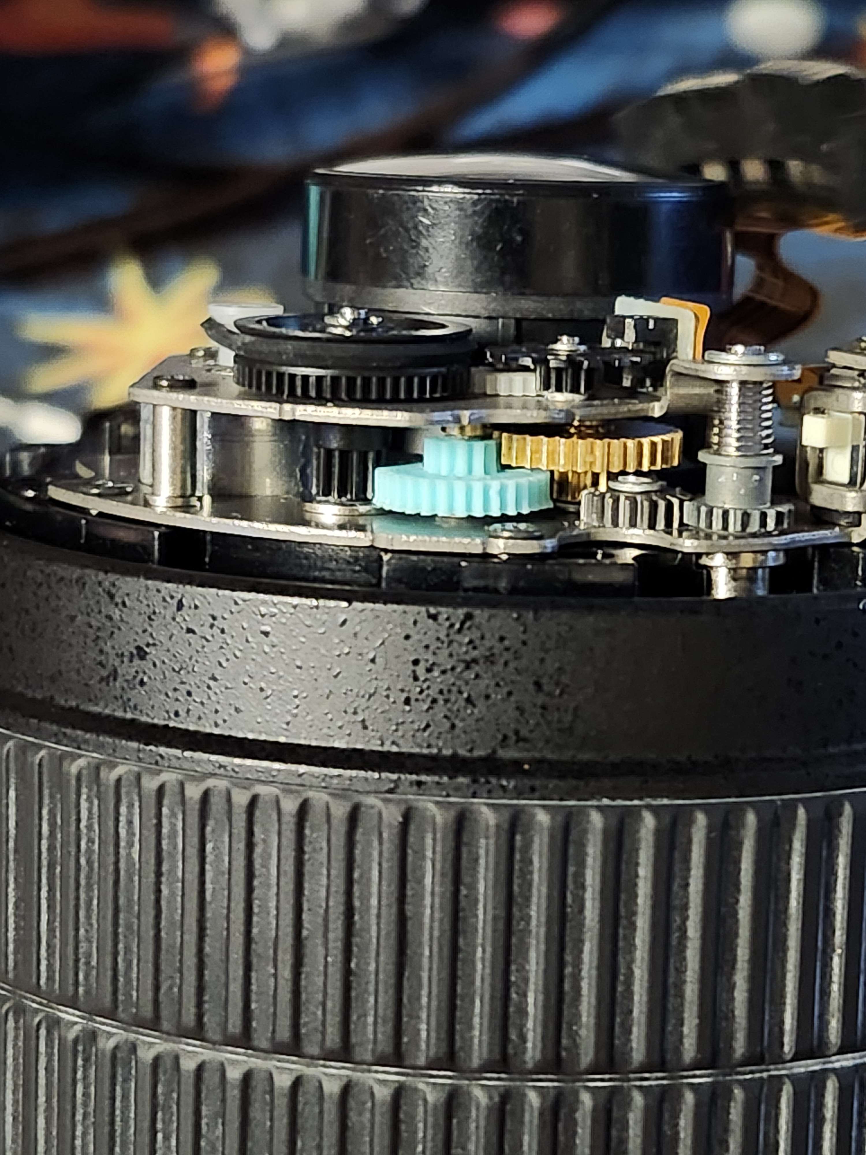 Sigma 70-300mm 1:4-5.6 (Canon EF) Autofocus Gear Replacement by ...