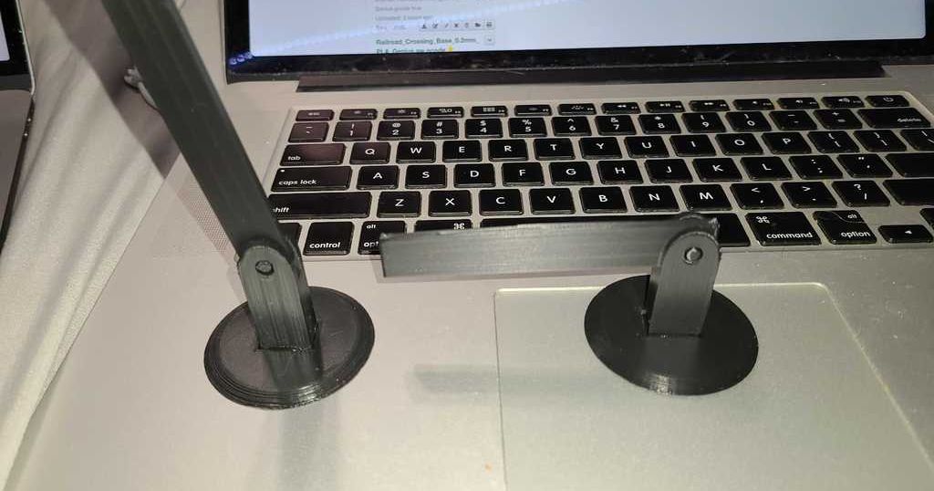 Print-in-place Toy Railroad Gate by roosteralex82 | Download free STL ...