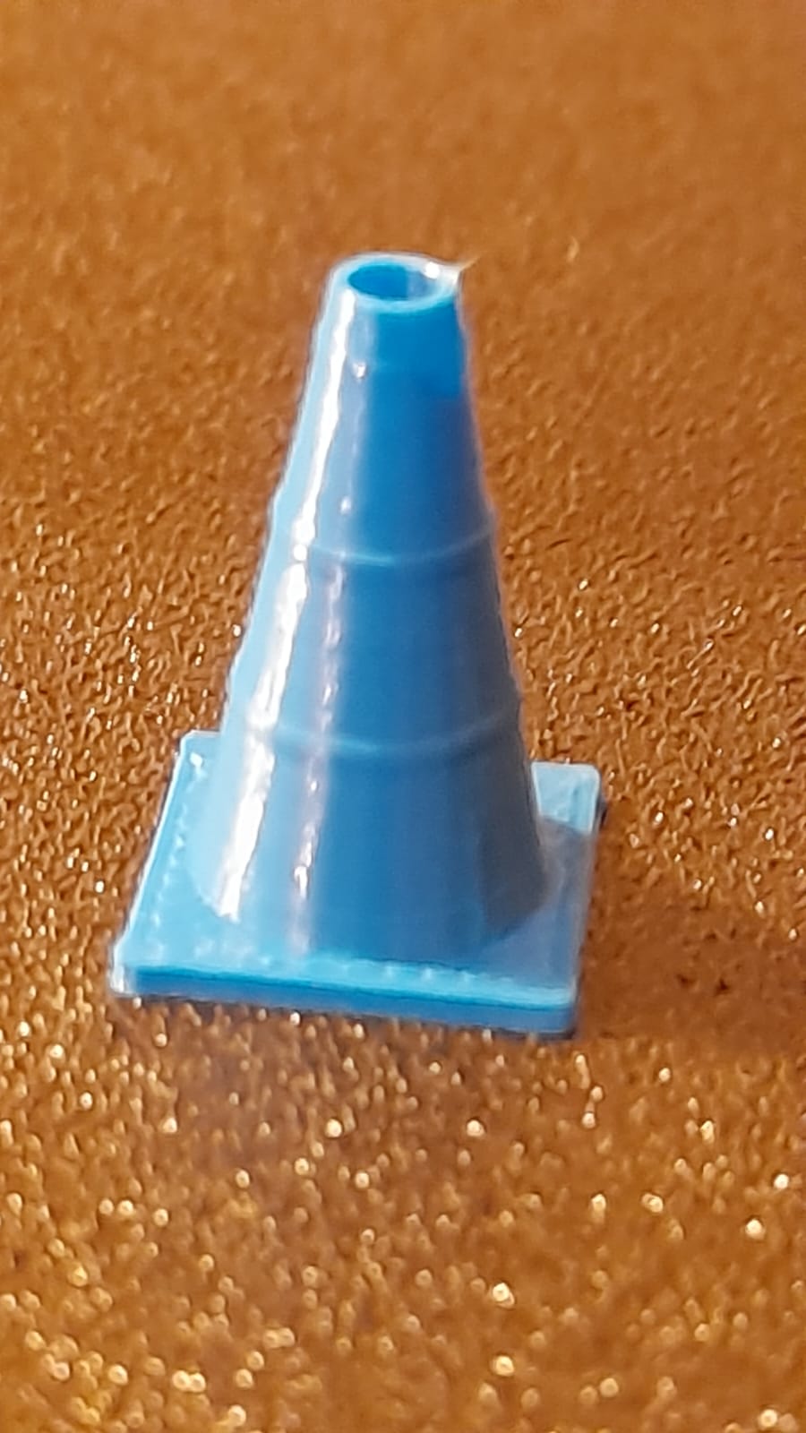 Traffic Cone by Nelson de Matos | Download free STL model | Printables.com