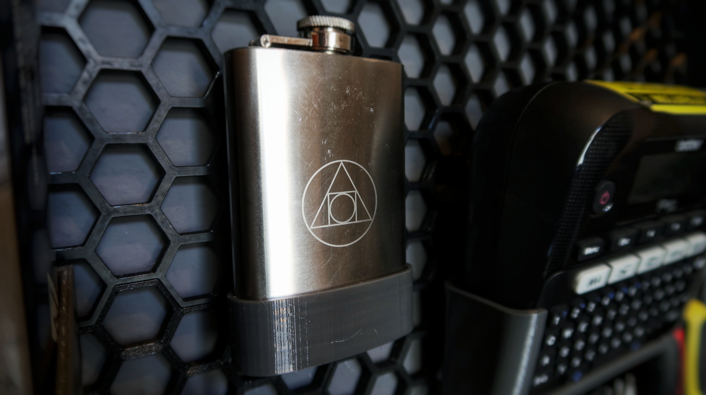 Hip Flask Mount for HSW by nuxnik | Download free STL model ...