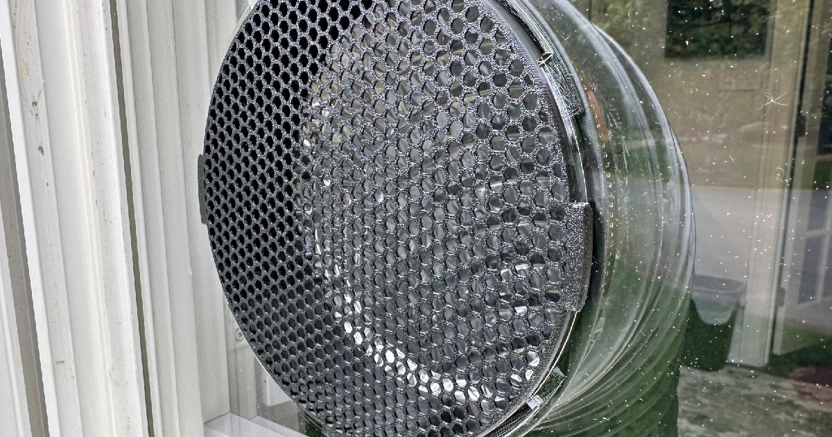 Parametric Exhaust Port Window Insert by GizmoGoody | Download free STL ...