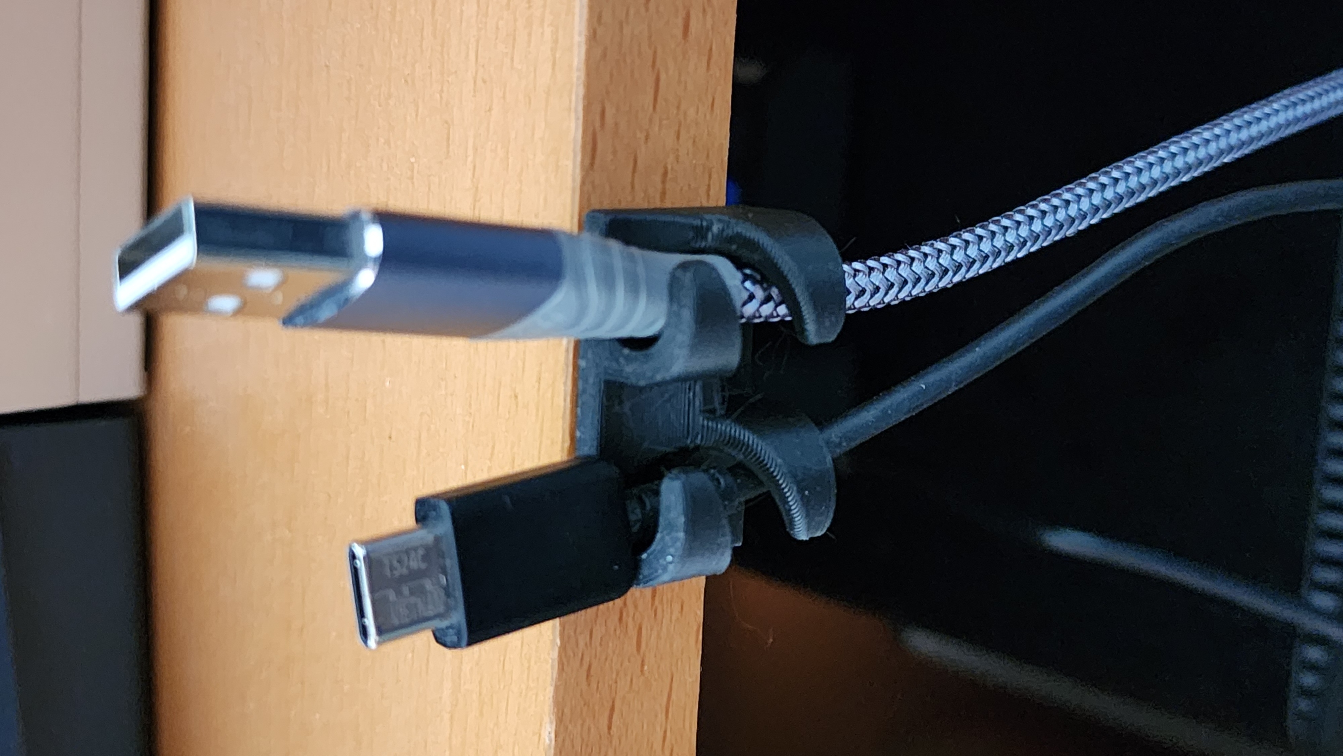 Cable Holder fits cables up to 7mm in diameter by Joe | Download free ...