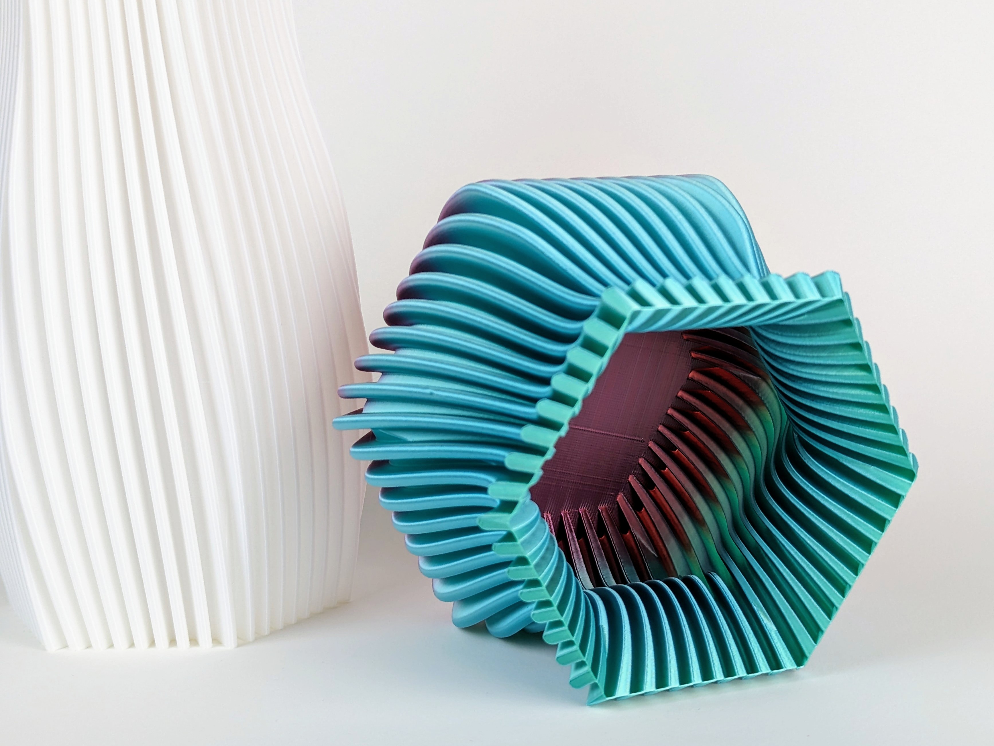 Hexagon Ribbed Vase #2 by Grandpa 3DPrints | Download free STL model ...