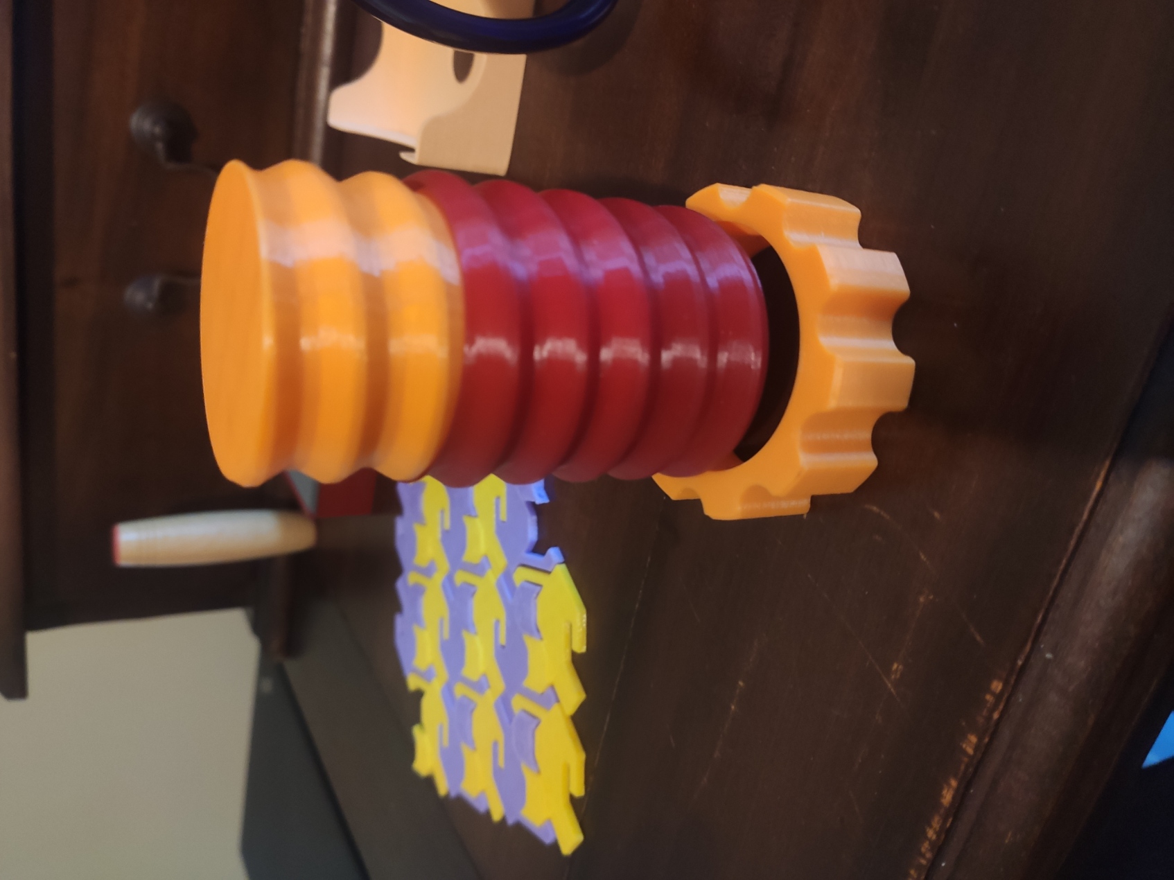 Super Satisfying Screw Fidget Sword Thing (EASY PRINT) by JAYSODUDE ...