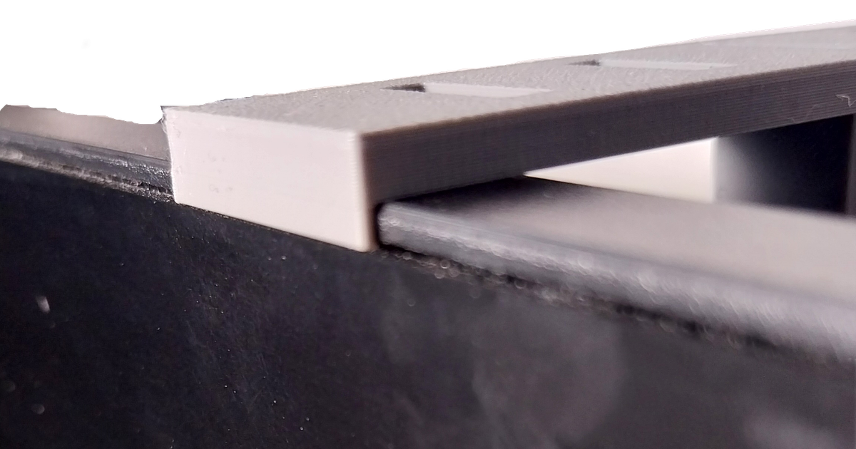 Monitor hook / holder / shelf by Luby | Download free STL model ...