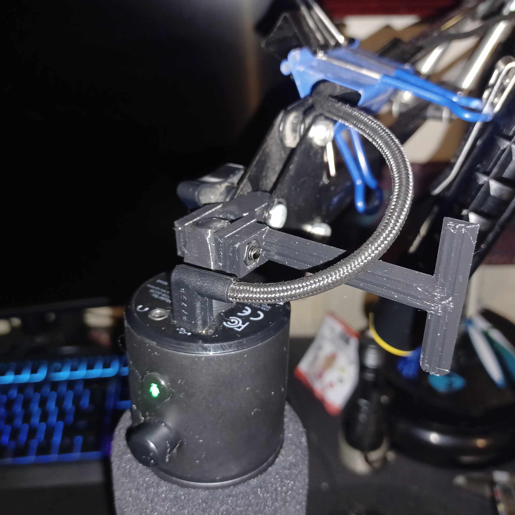 RAZER SIREN/ SIREN X MIC MOUNT by River3DP | Download free STL model ...