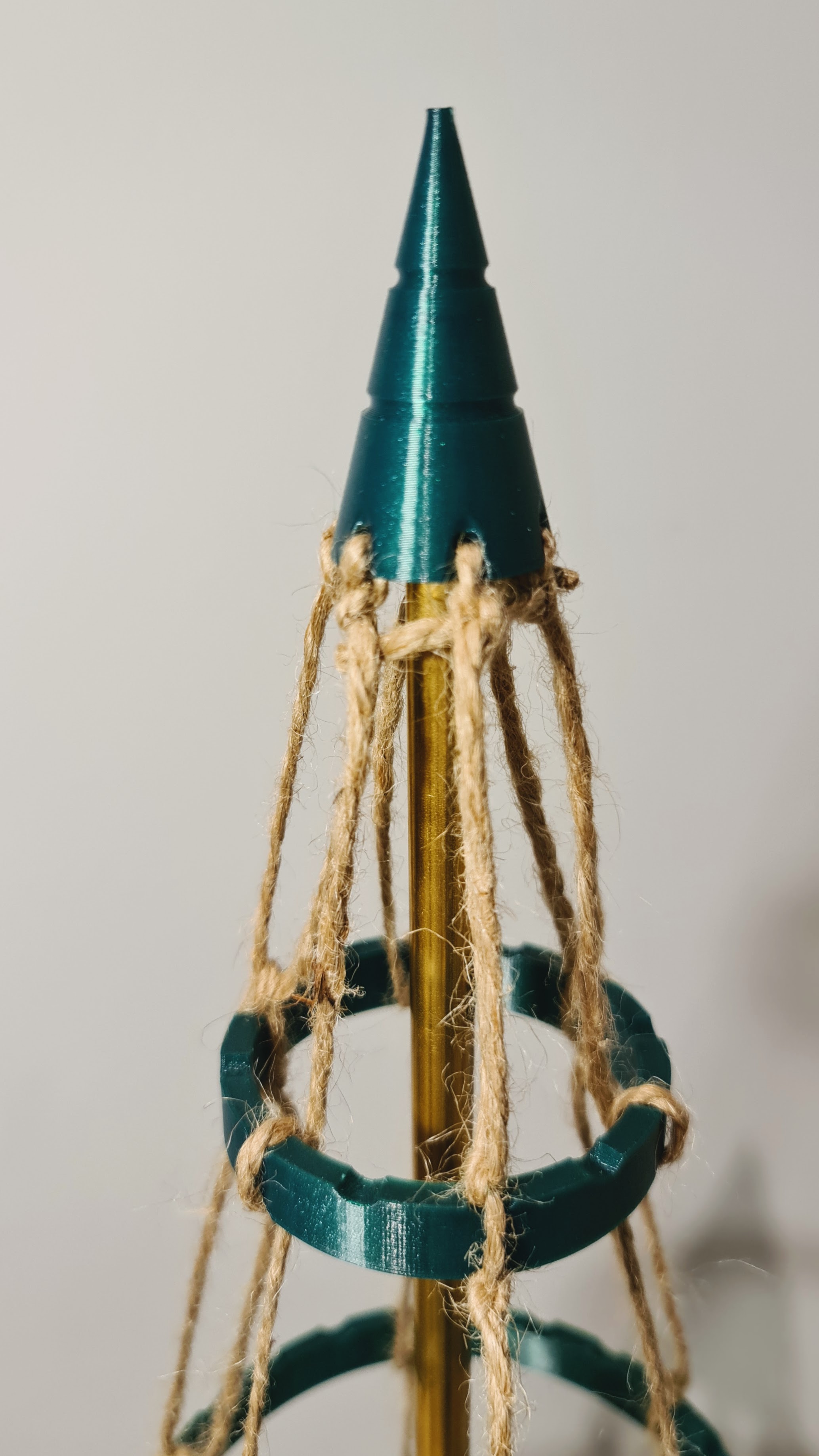 Levitating Christmas tree by Fraxinus | Download free STL model ...
