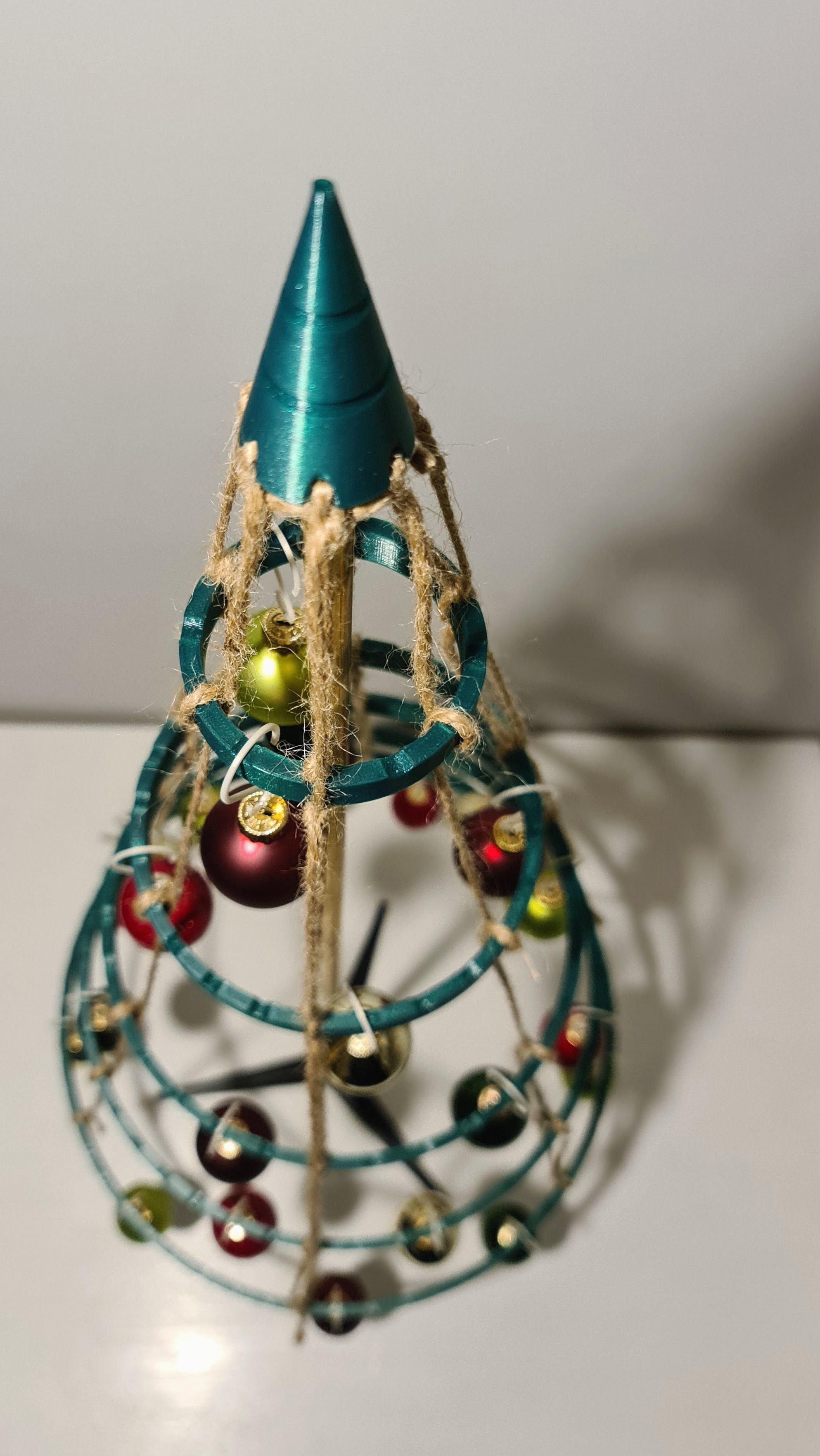 Levitating Christmas tree by Fraxinus | Download free STL model ...