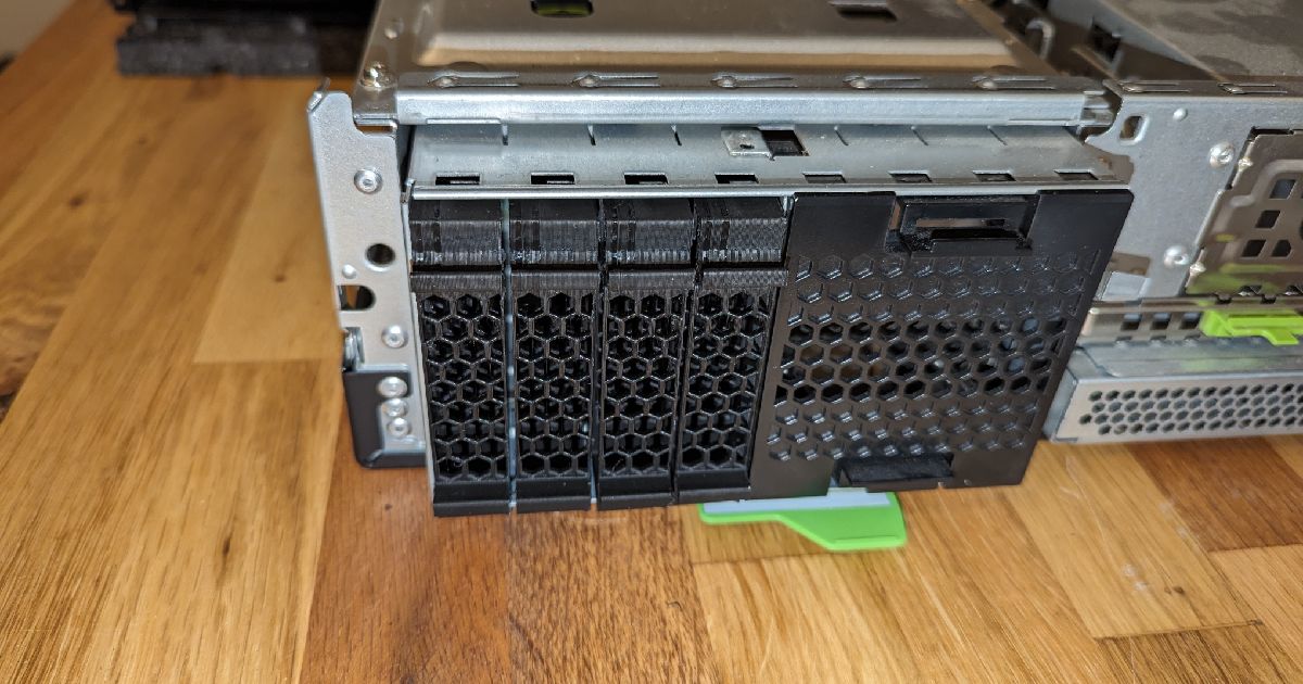 Fujitsu Primergy TX1320 M3 Server 2.5" Caddy Tray by Nidomiro ...