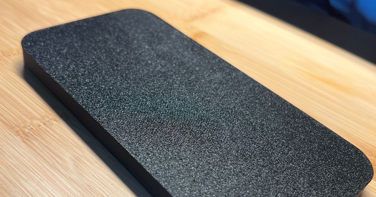 iphone prop (very simple) by Ninquendo | Download free STL model ...