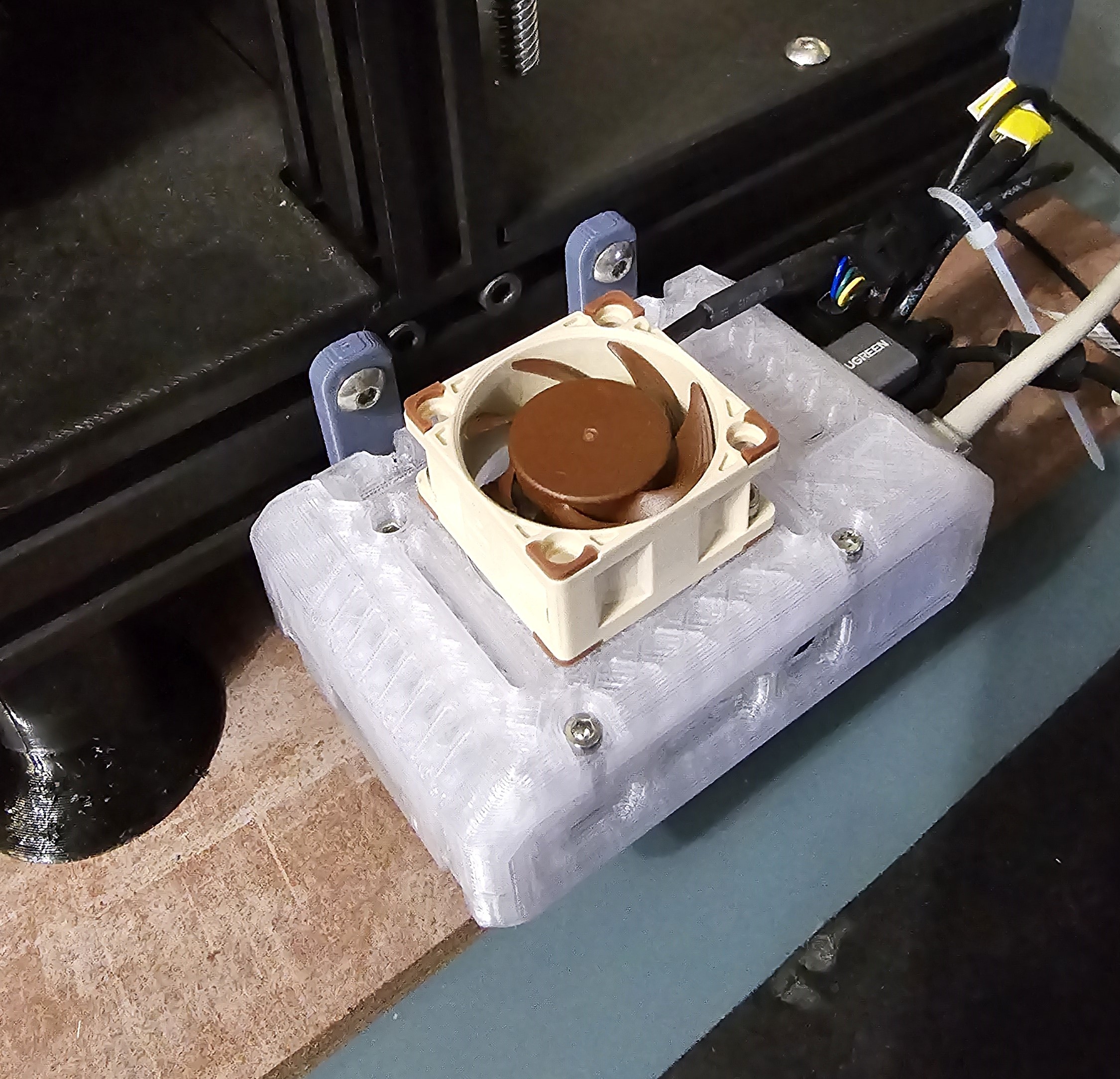 Extrusion Mount for Rpi 3b+ case by p3numbra | Download free STL model ...