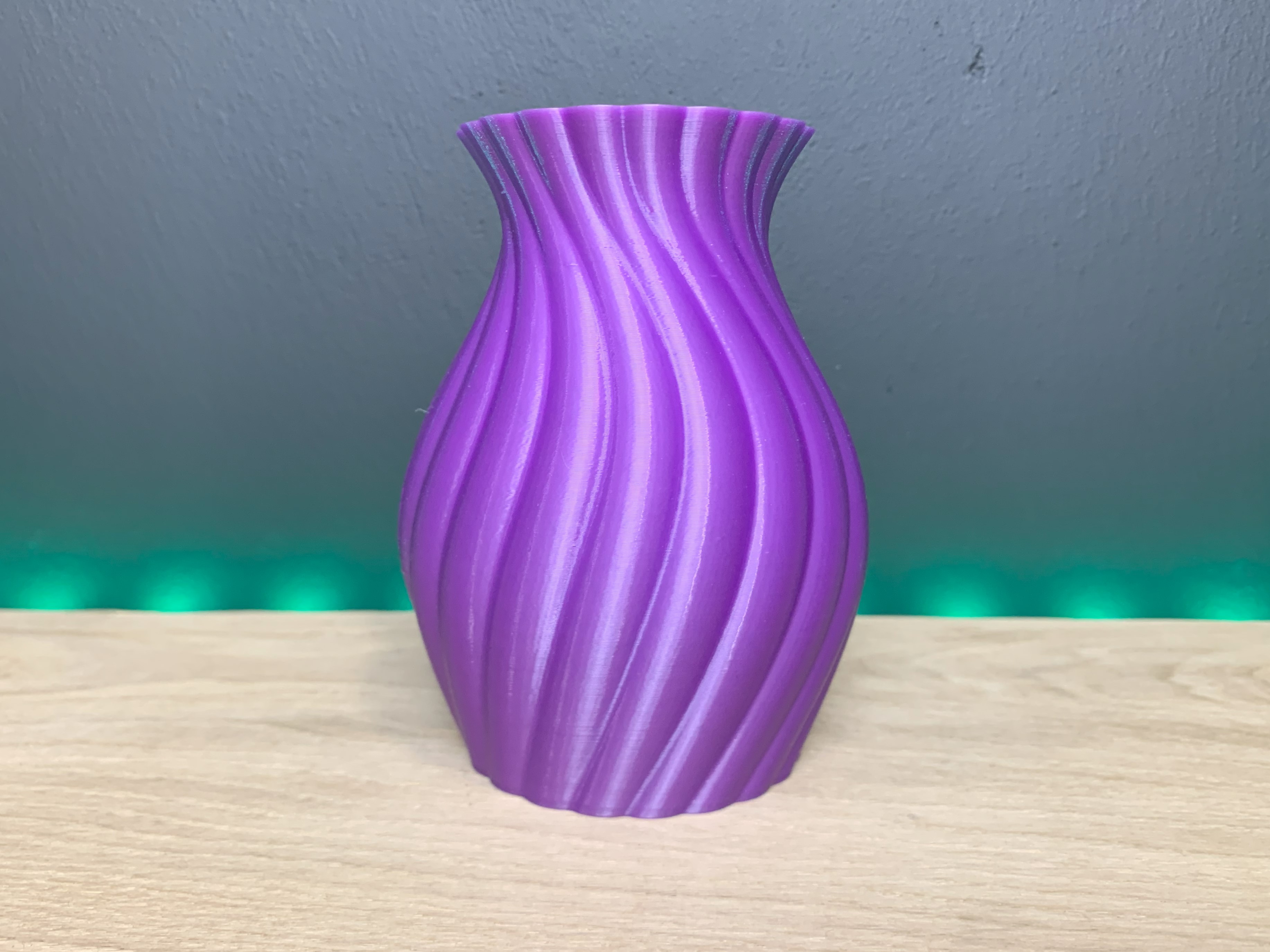 long twisted vase by Mar3d | Download free STL model | Printables.com