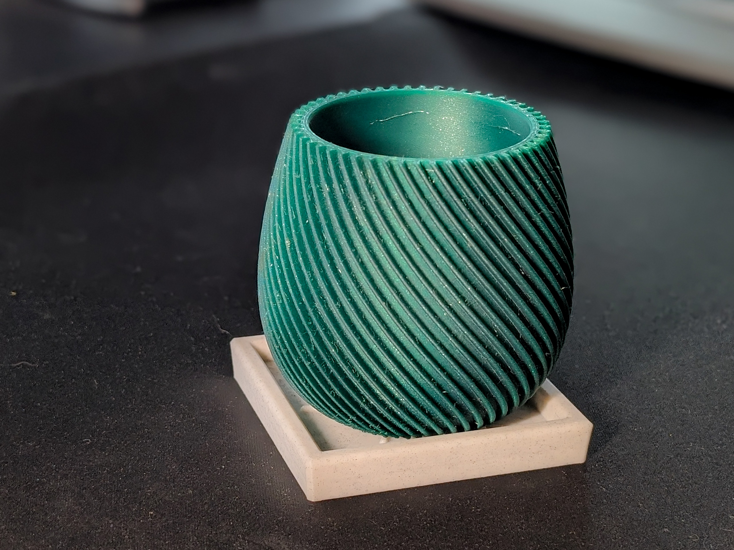 Yet Another Plate for Modern Spiral Planter by safiika | Download free ...