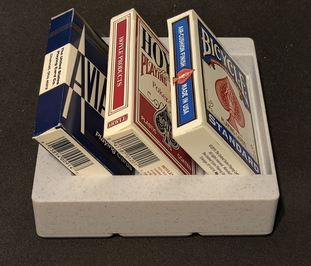 Gridfinity 3x3 Poker Deck Holder by Claire321H | Download free STL ...