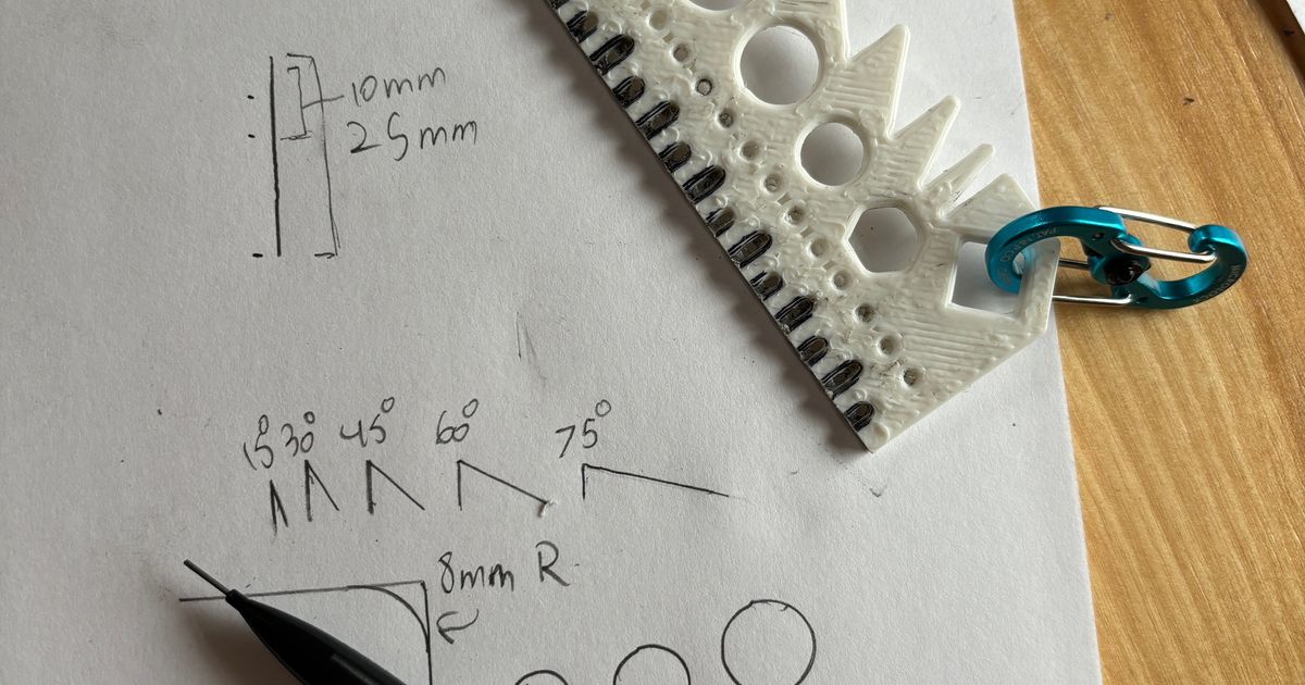 Multipurpose Drawing Stencil Keychain: Straight Edge, Ruler, Circle ...
