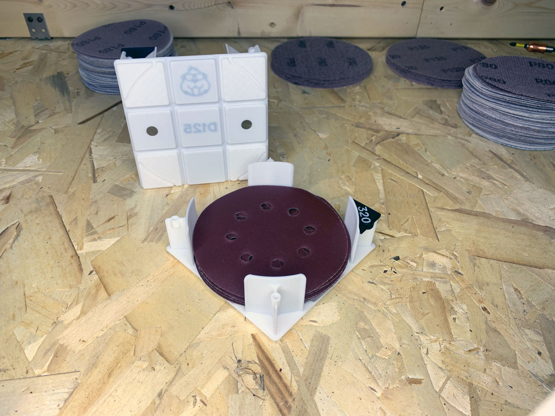 D125 | Sanding Disc Organize | Gridfinity Holder by Beaver's Cave ...