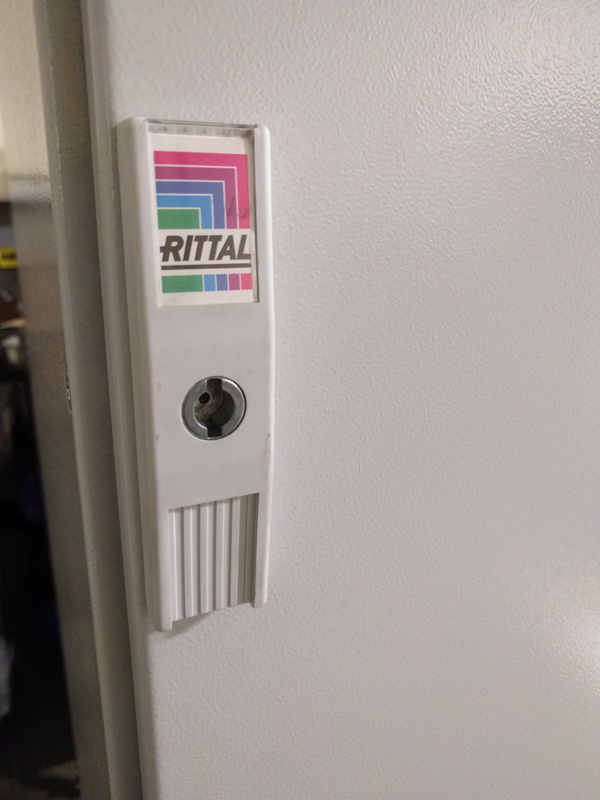 Rittal Rack Key por reallifeonhold | Descargar modelo STL gratuito ...