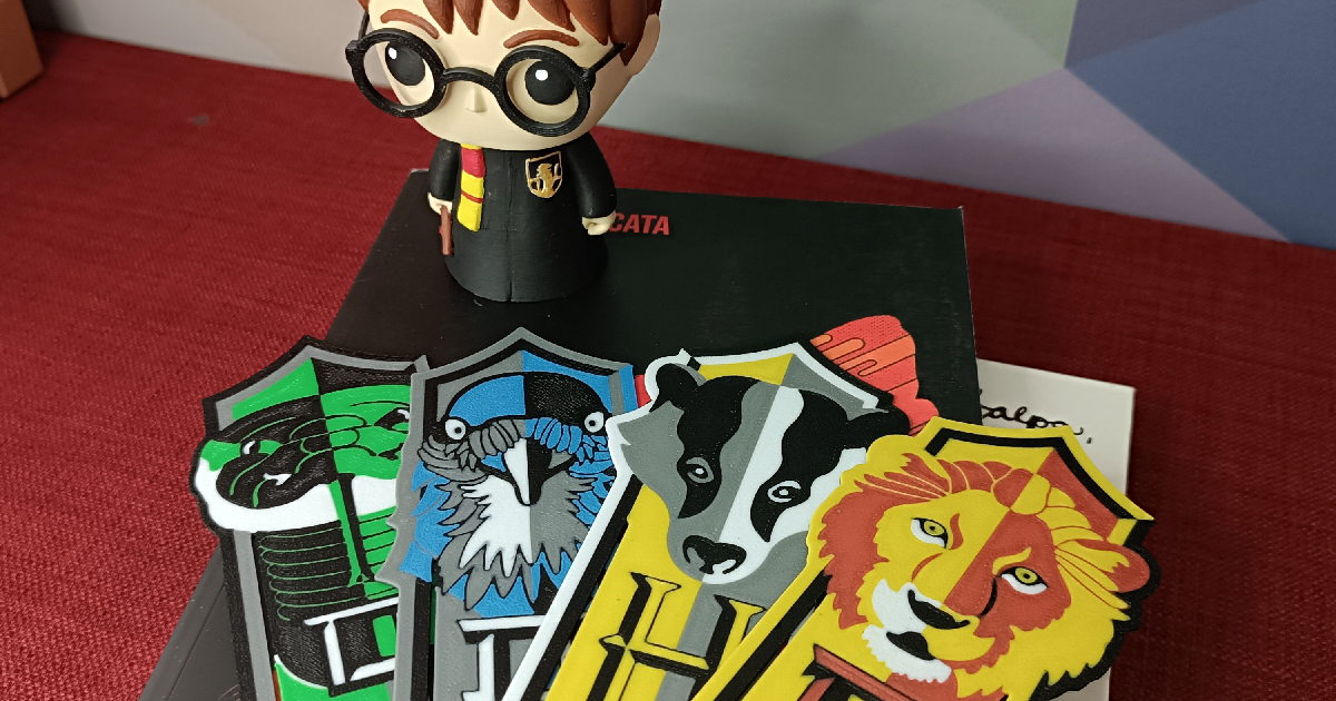 Hogwarts Houses Bookmarks Harry Potter RevPrinting Free STL 3MF by ...