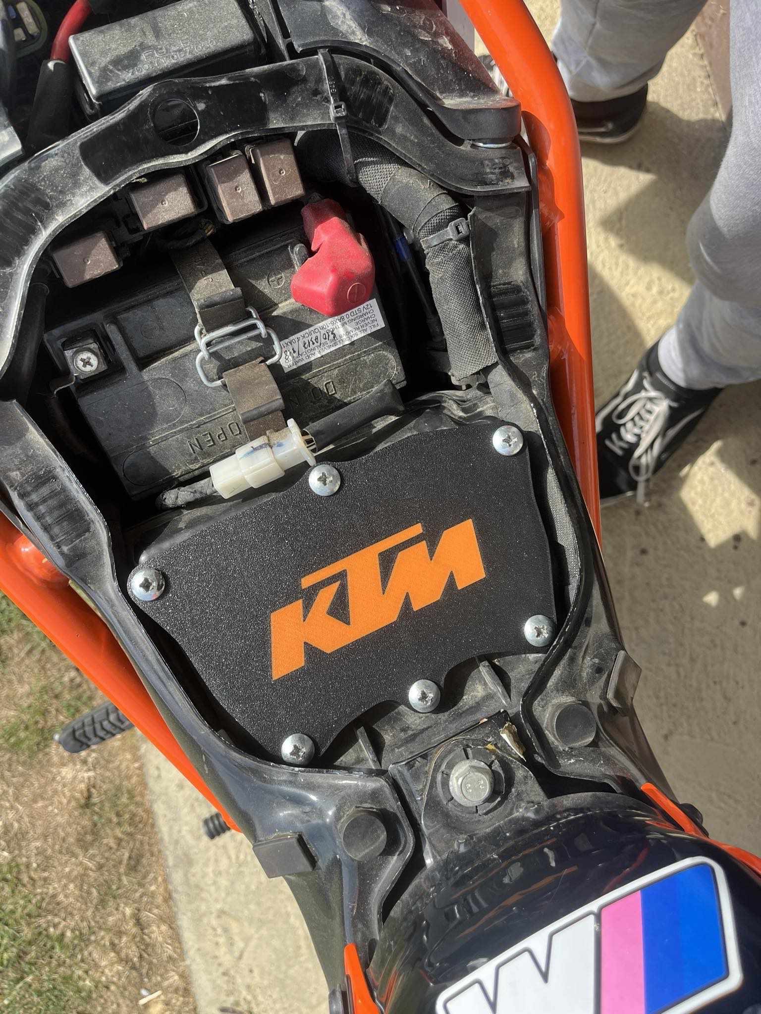 KTM Duke 390 Air Box Cover 2019-2021 (JP581008) by Gregor Sabotin ...