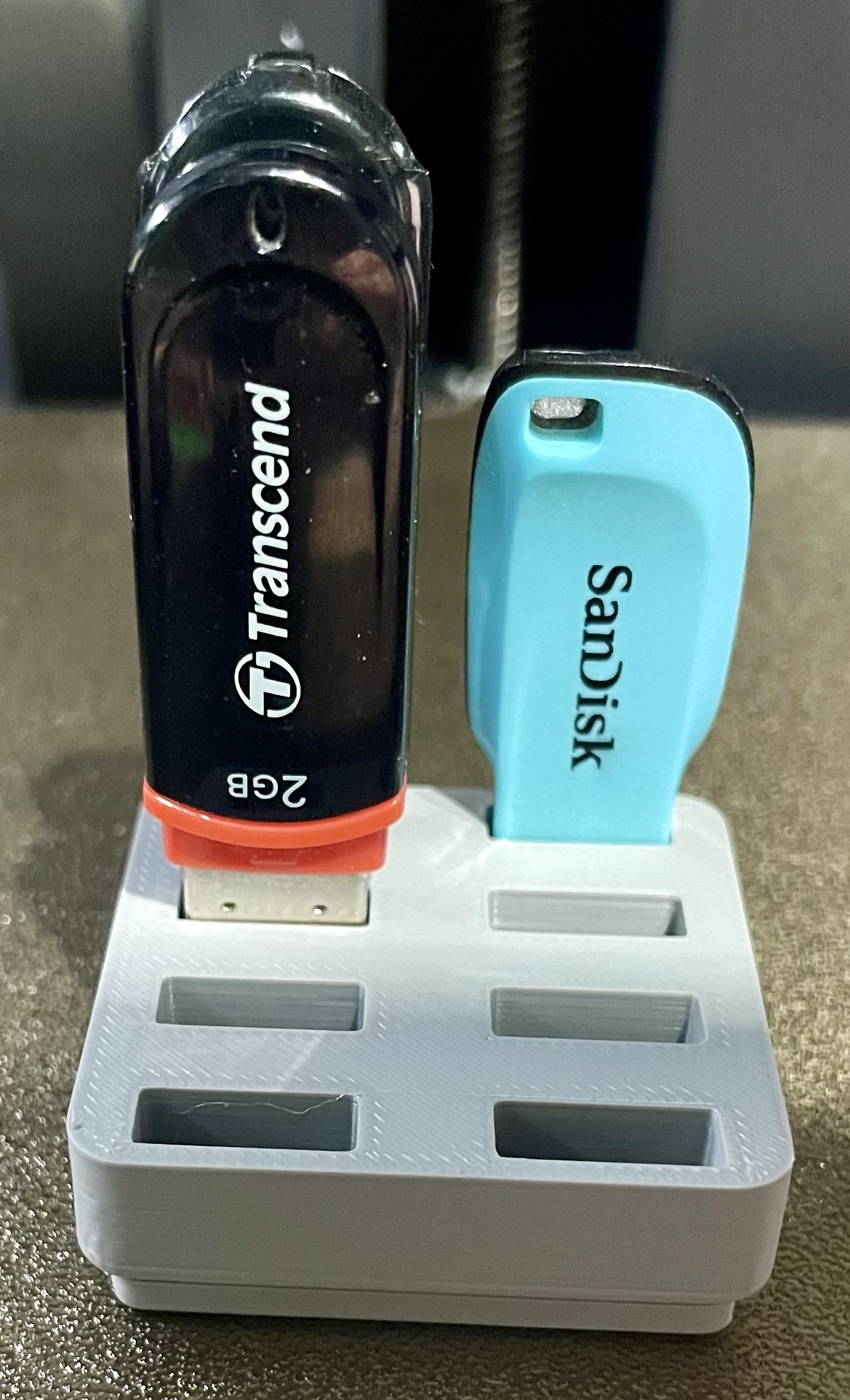 Gridfinity with pin USB A stick storage by Iain Hay | Download free STL model | Printables.com