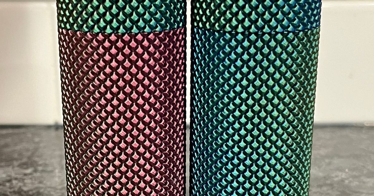 Knurled Twist Container - Fidget Toy by Betsy Weber | Download free STL ...