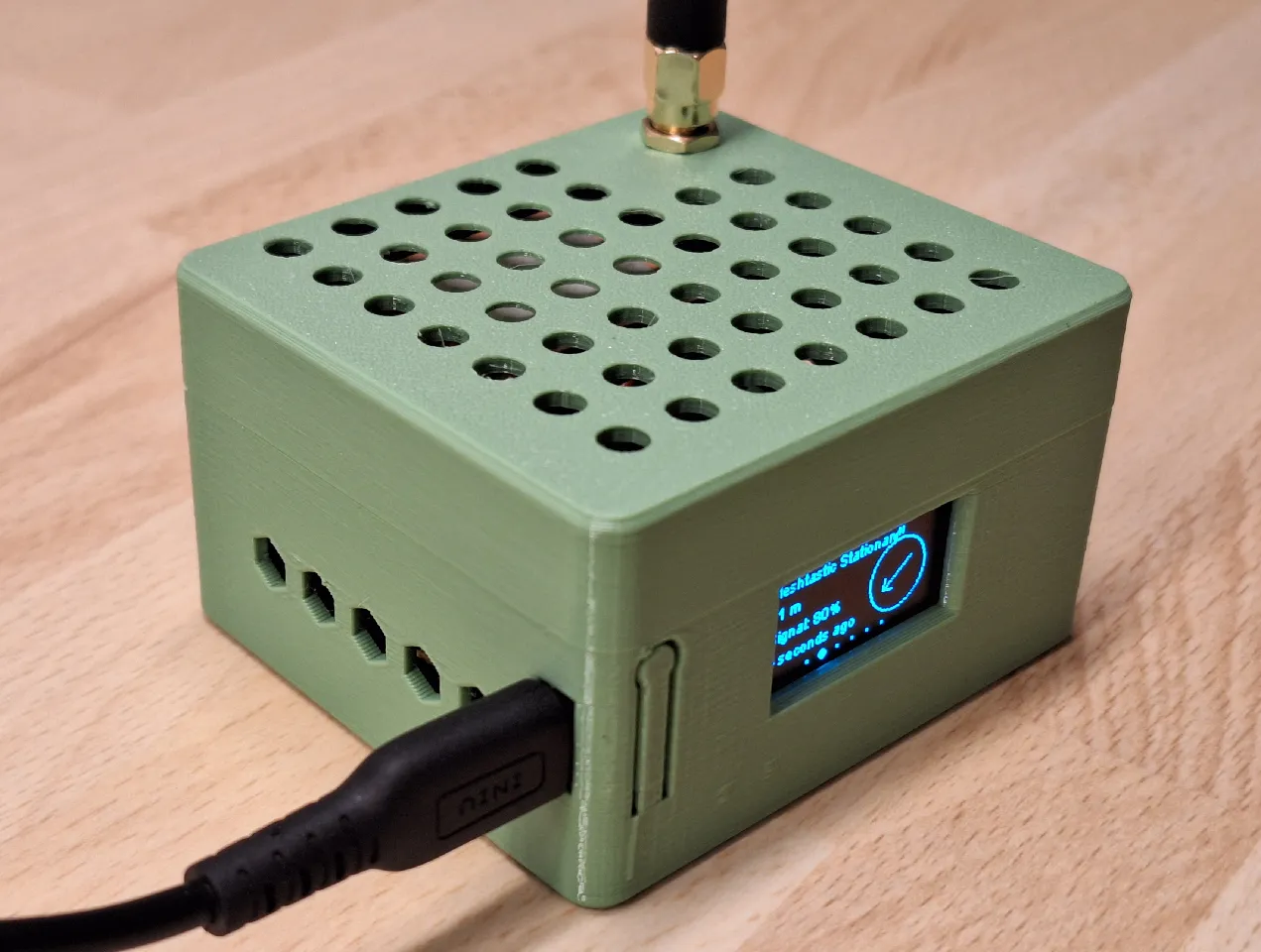 Meshtastic Heltec V3 housing with space for GPS and battery by HD_Creator | Download free STL ...