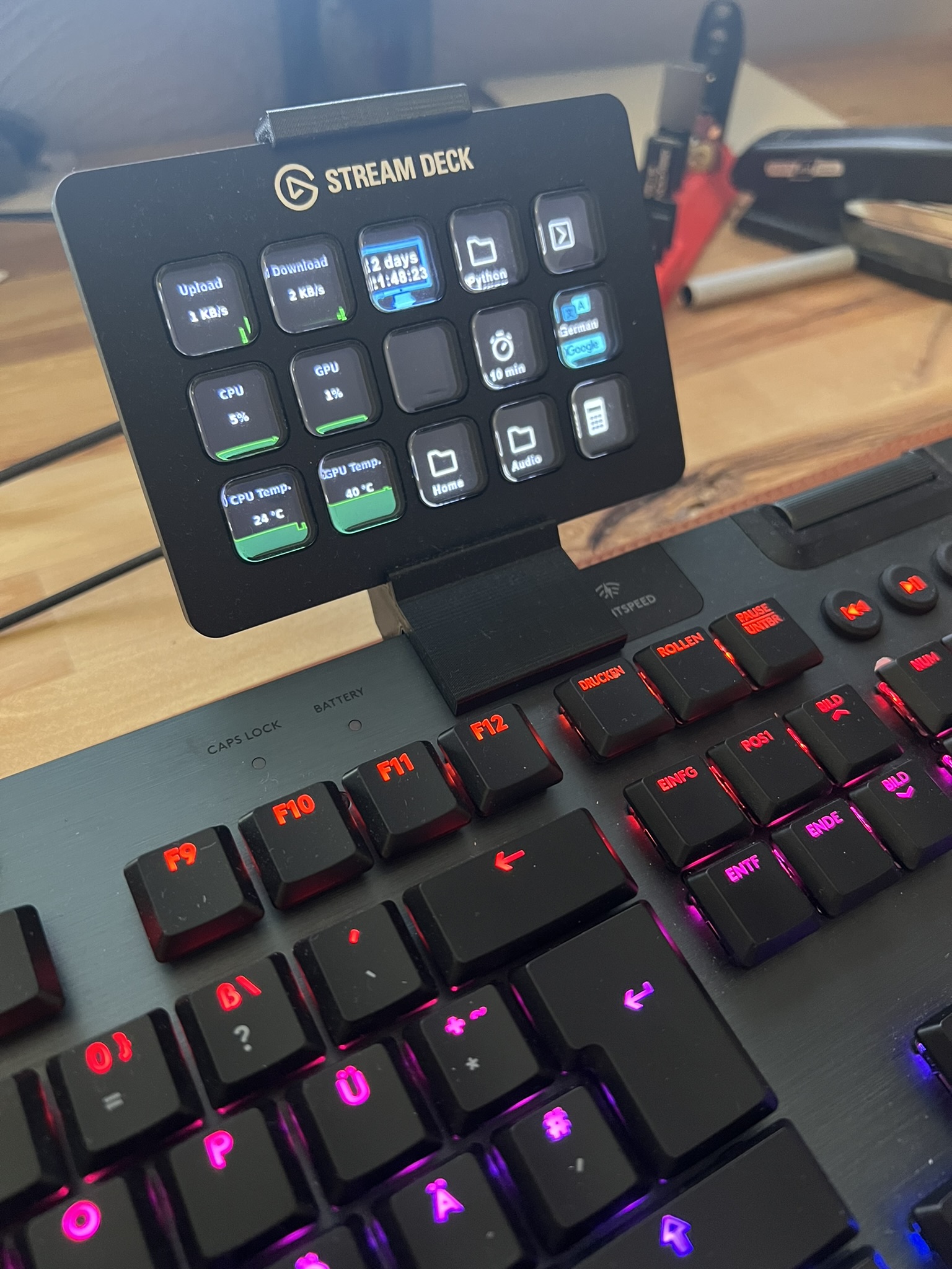 StreamDeck MK2 Halterung Logitech G915 | StreamDeck MK2 Mount von Lugga | Kostenloses STL-Modell ...