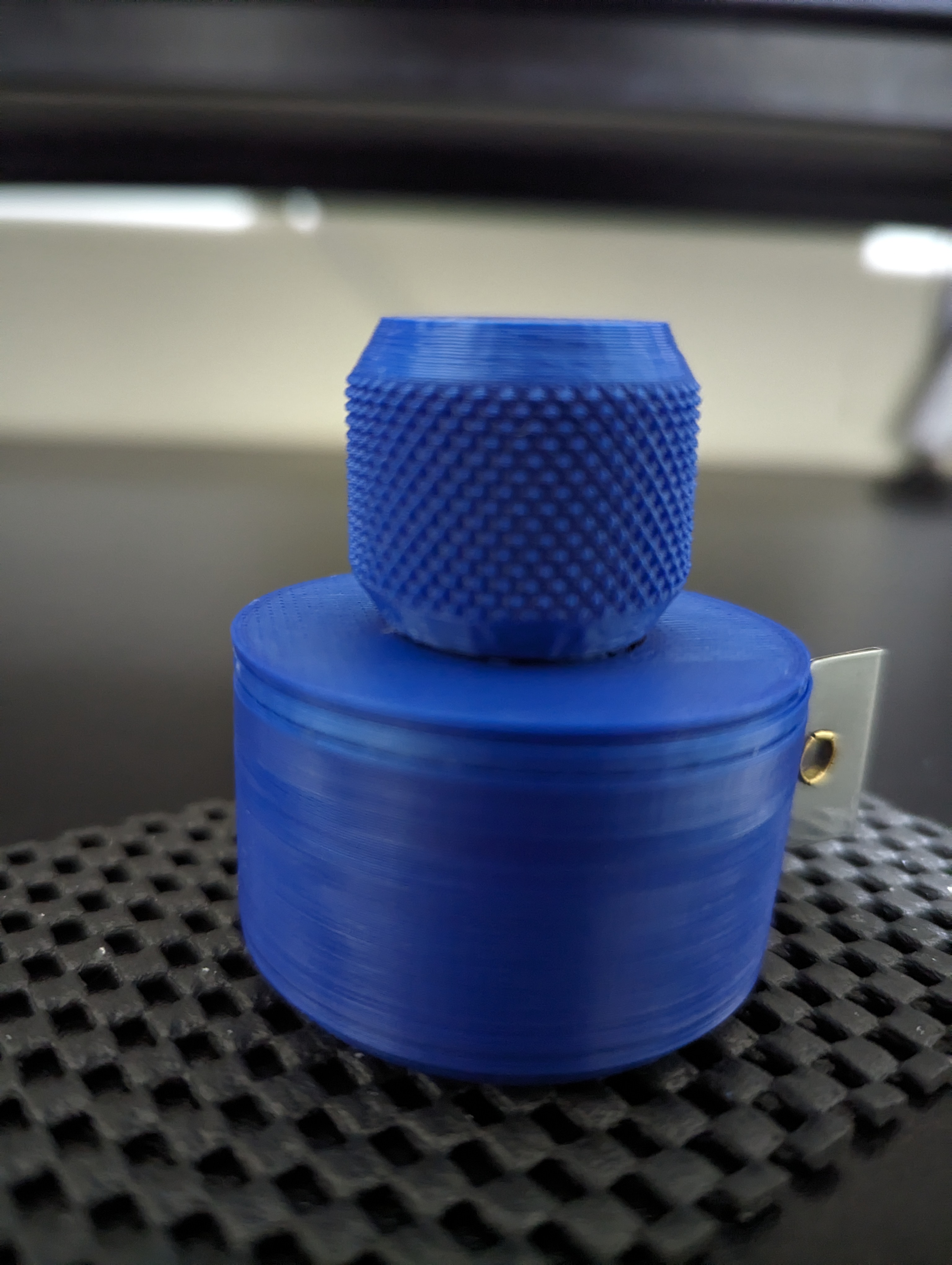 Press Fit Knurled Knob For Roller by Nandos | Download free STL model ...