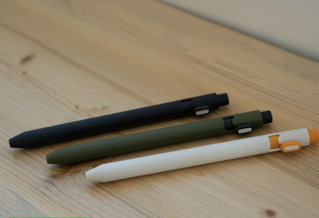 Bobbie Model 05