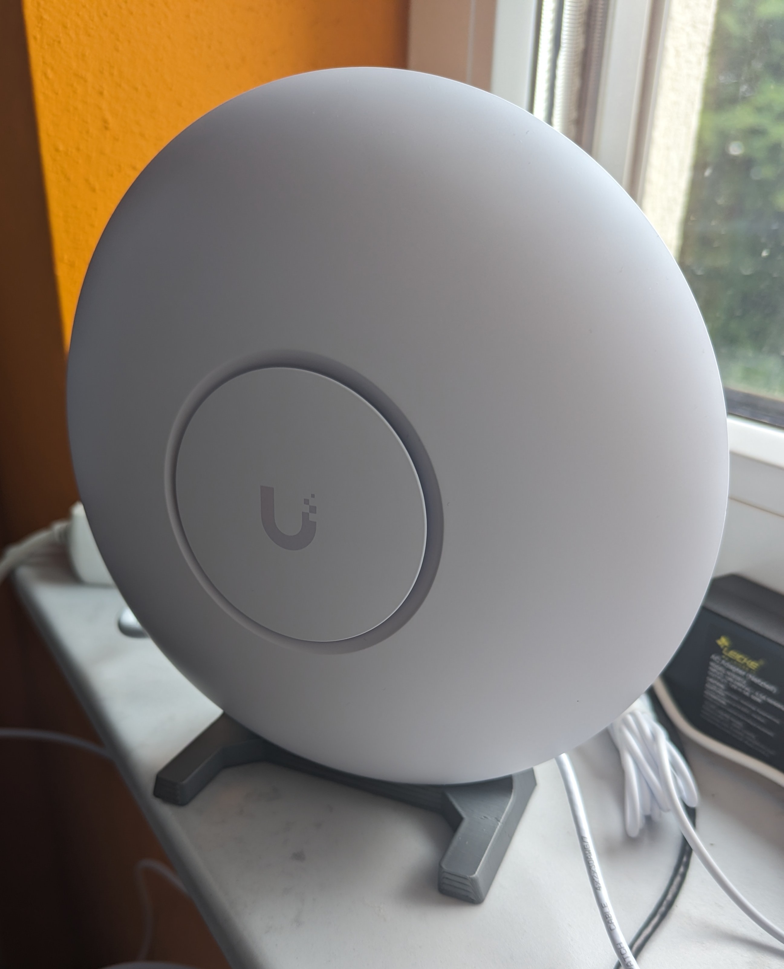 Unifi U7 Pro Stand by zeroflow | Download free STL model | Printables.com
