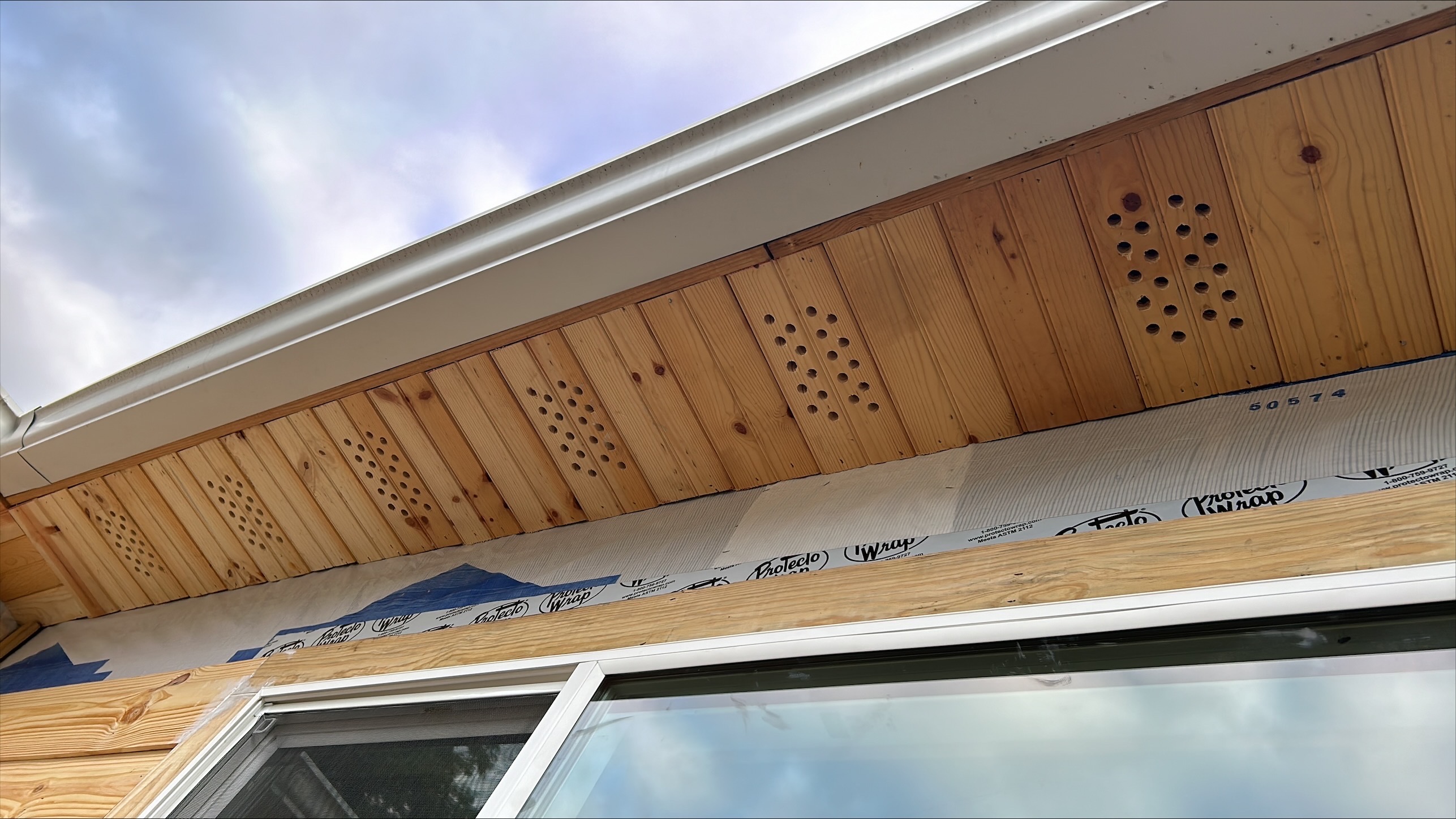 Hole/Drill Guide for Wood Soffit Vents by cl@ytr0n | Download free STL ...