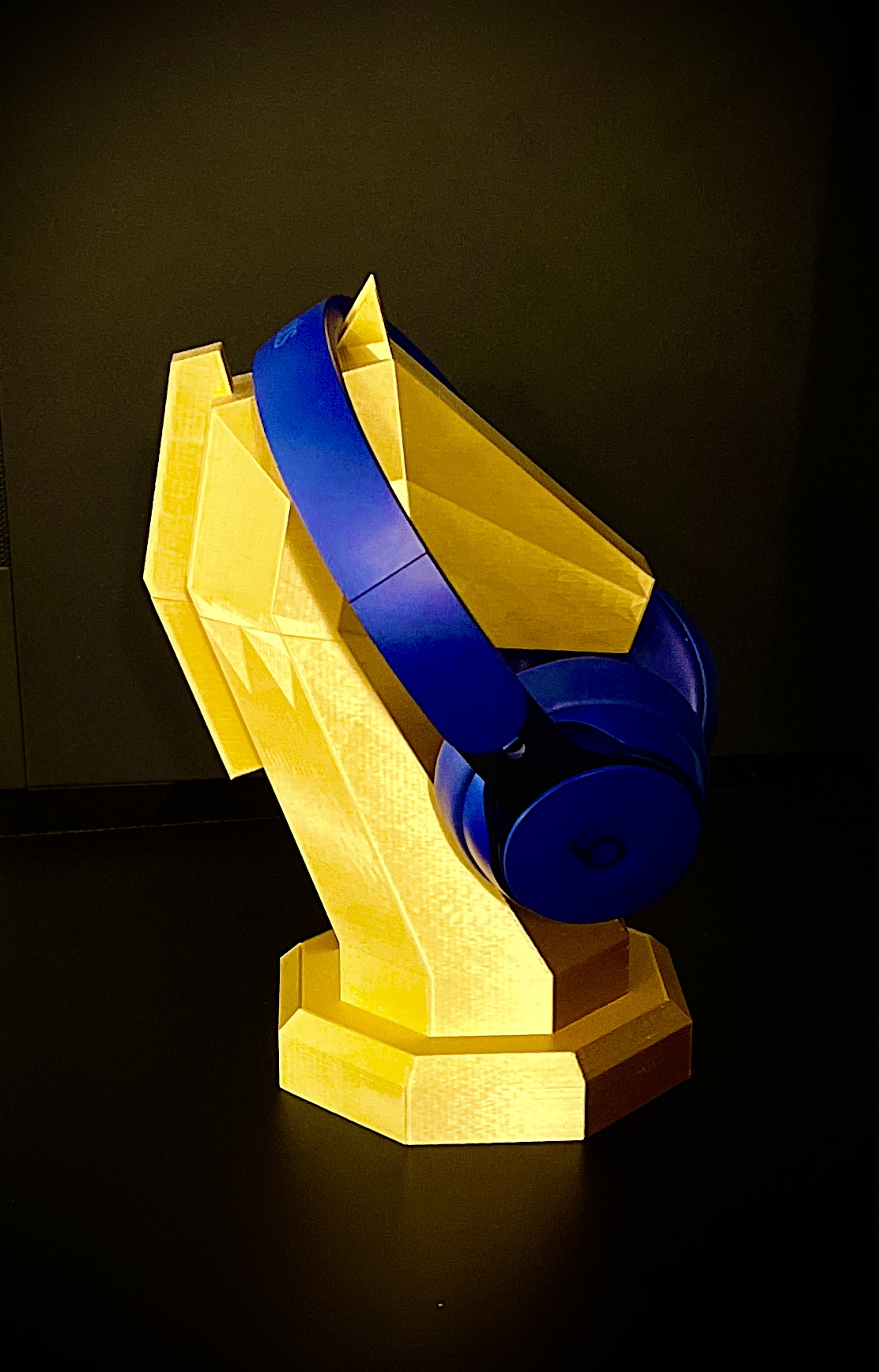 Knight Chess Piece Headphone Stand by G$ | Download free STL model ...
