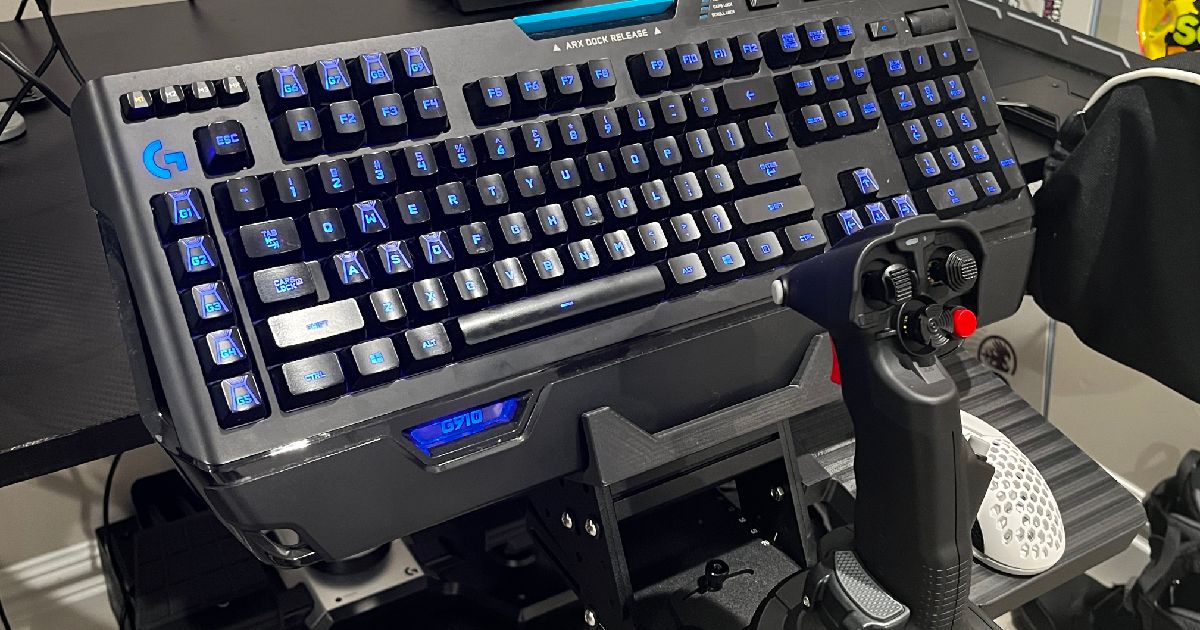 VKB UCM Stronghold keyboard mount by ecwskier | Download free STL model ...