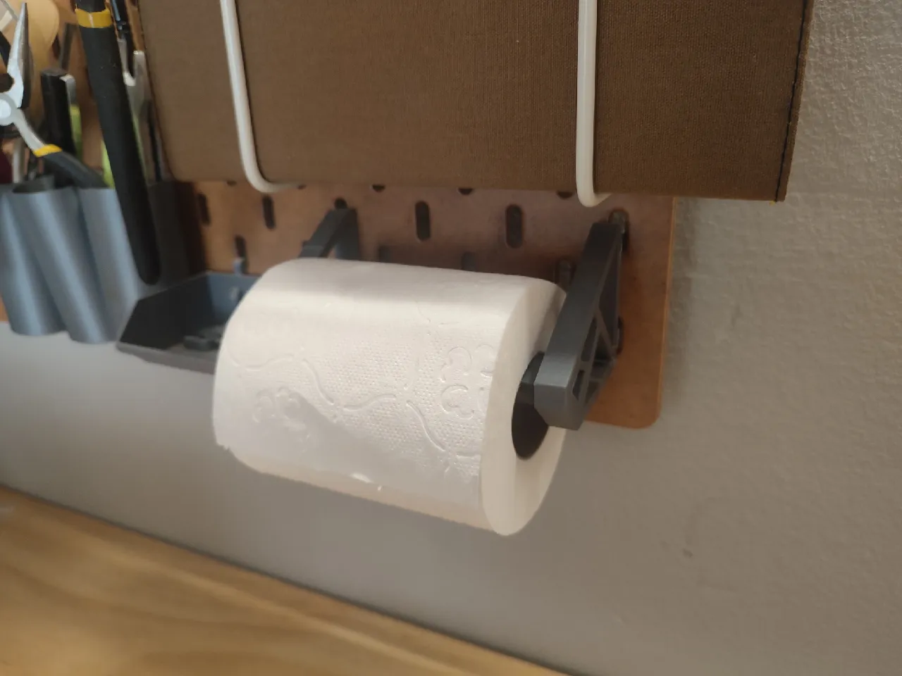 Skadis paper holder by Folt21 | Download free STL model | Printables.com