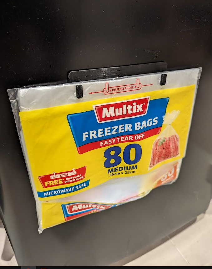 Multix freezer bag dispenser hook by b8trez | Download free STL model | Printables.com