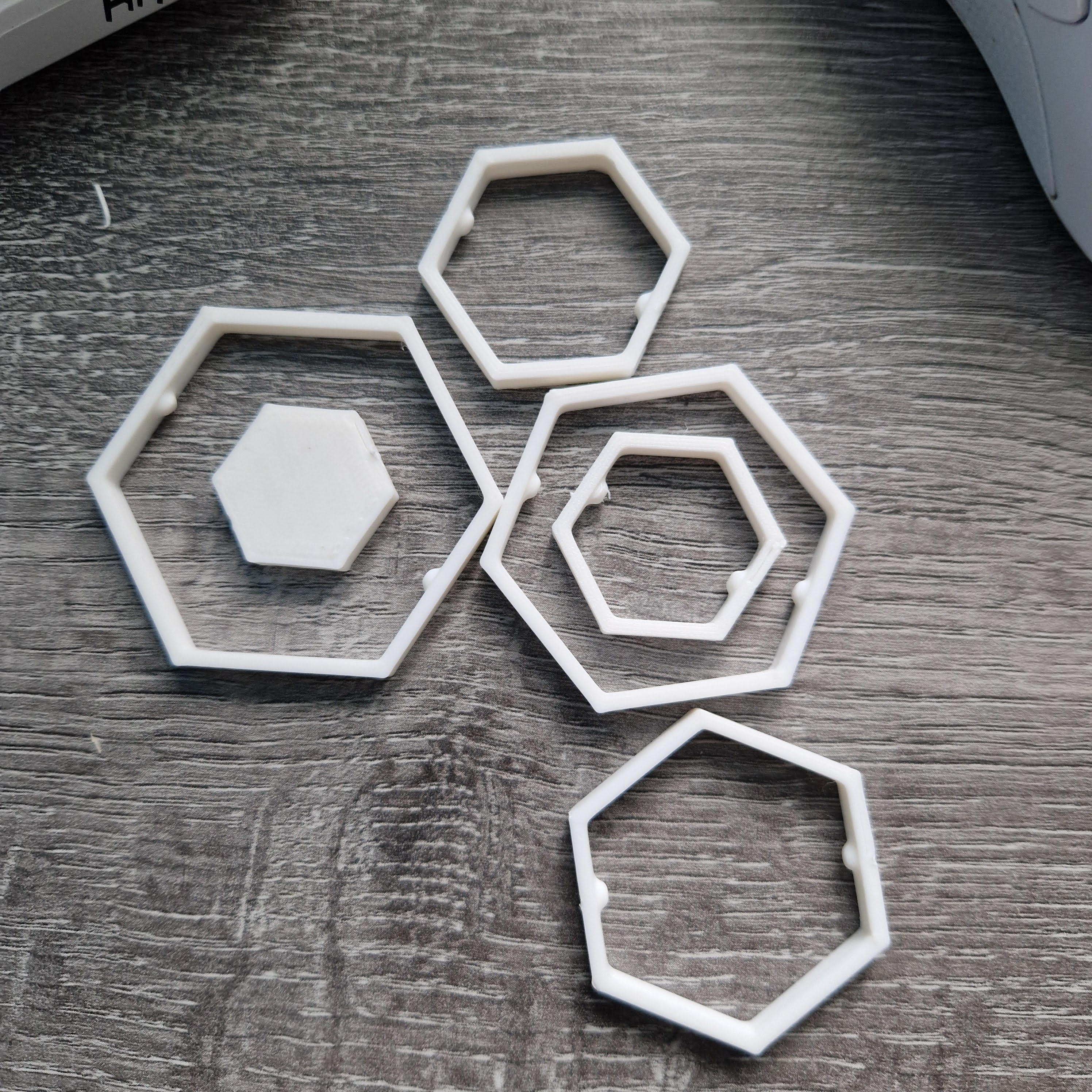 HexaFidget - Rotating Hexagon Fidget Toy by BrokenCode | Download free ...
