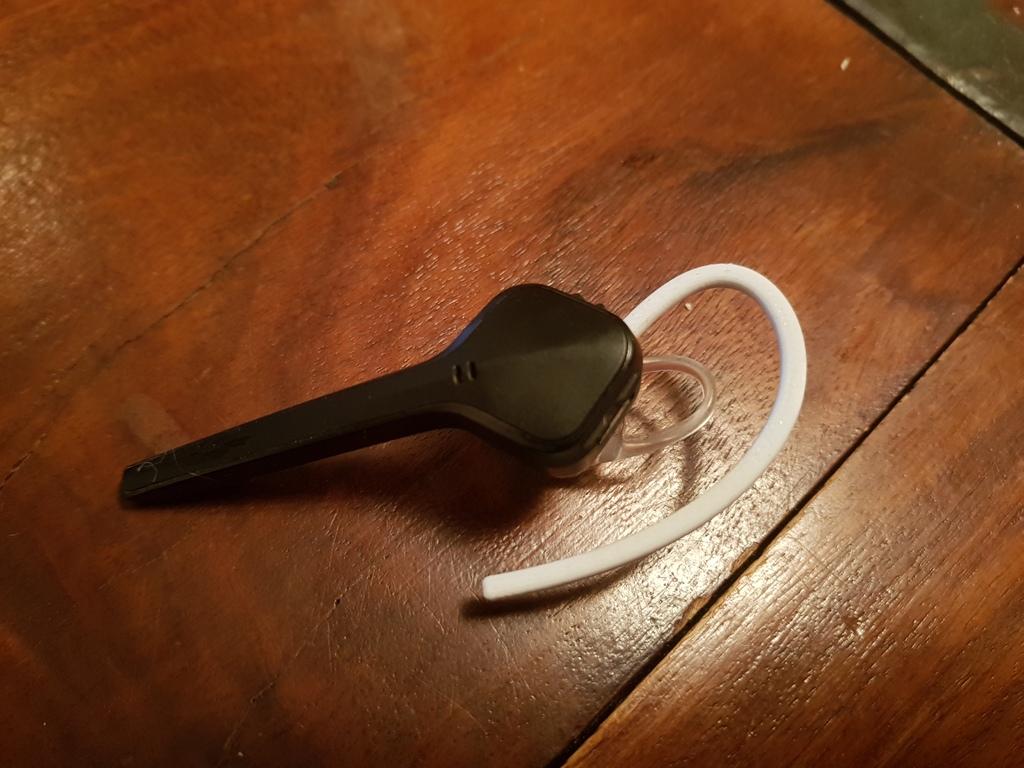 Plantronics Voyager Edge Earhooks by jeveli | Download free STL model ...