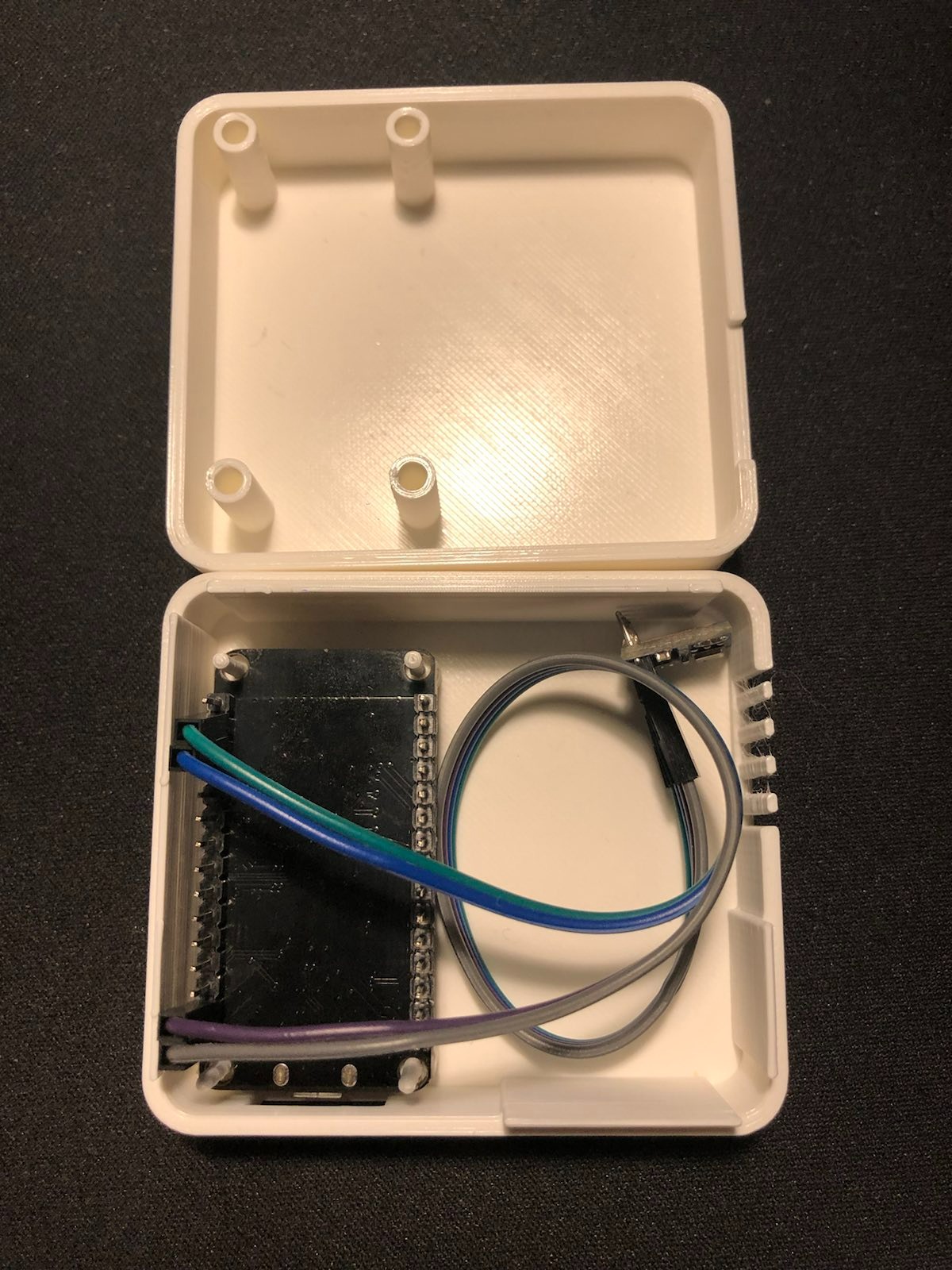 Case for ESP8266 NodeMCU and BMP180/BMP280 von Lorenz H | Kostenloses ...
