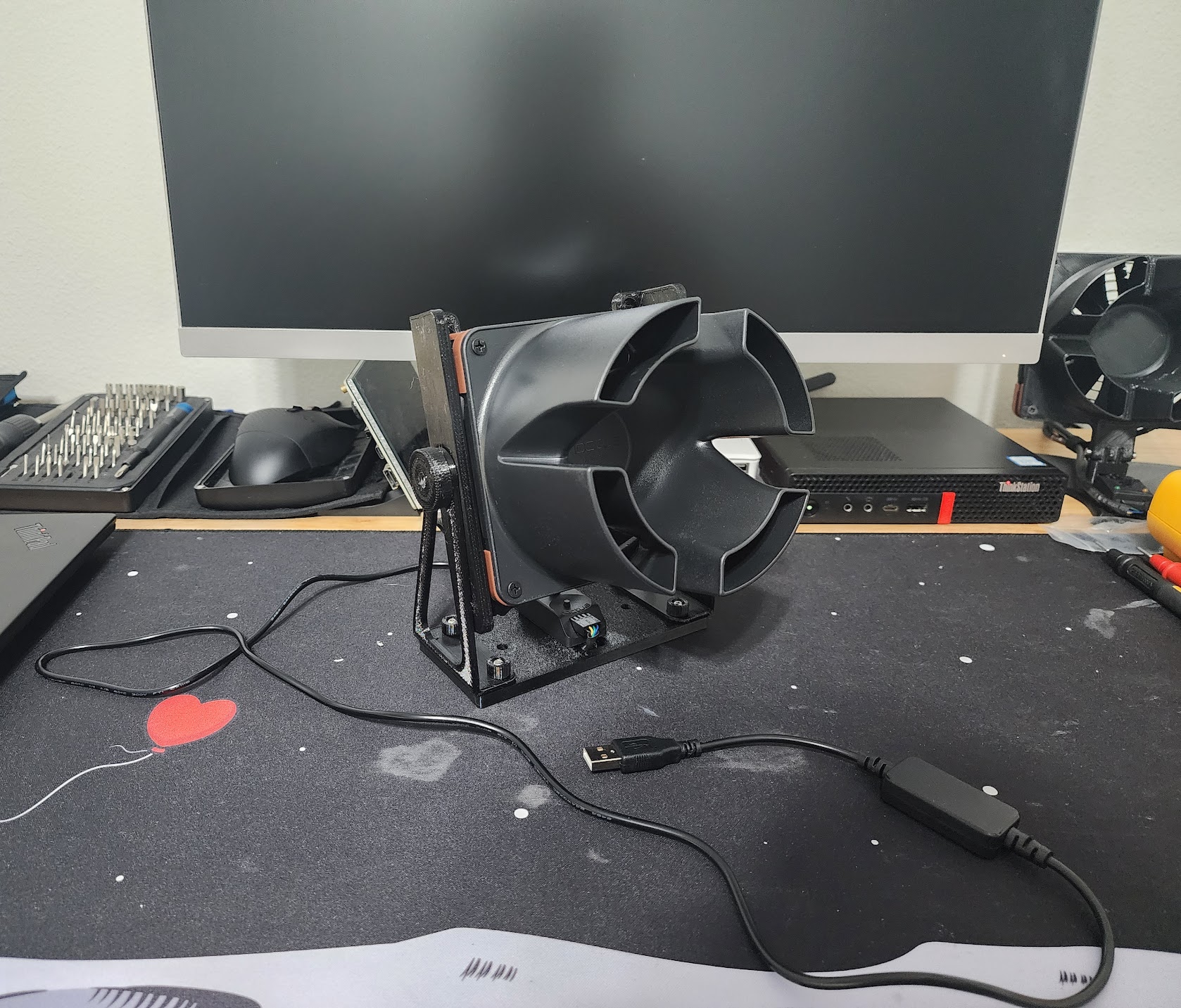 Noctua Inspired Desk Fan Mount by ValidAsian | Download free STL model ...