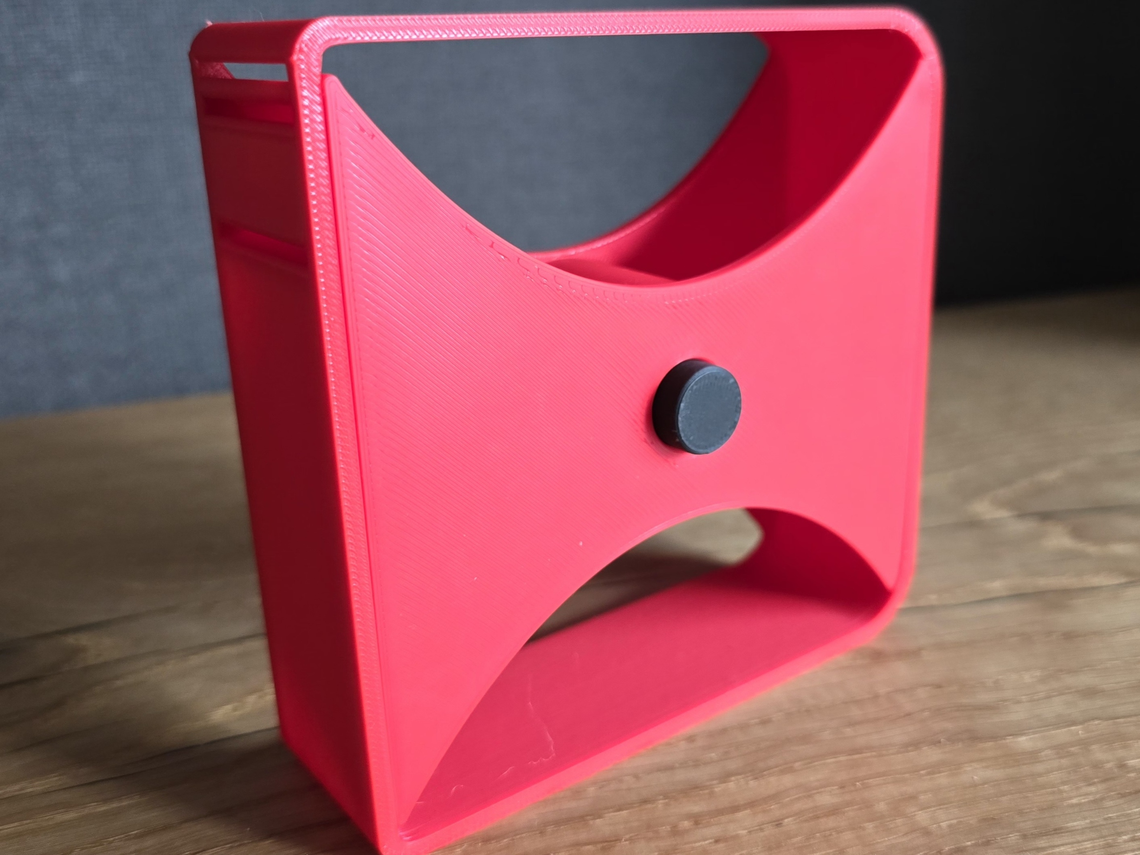 Label Dispenser by Platin117 | Download free STL model | Printables.com