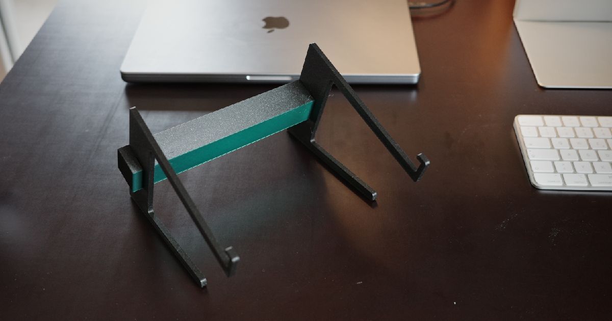 MacBook Pro laptop stand by lcollomb | Download free STL model ...