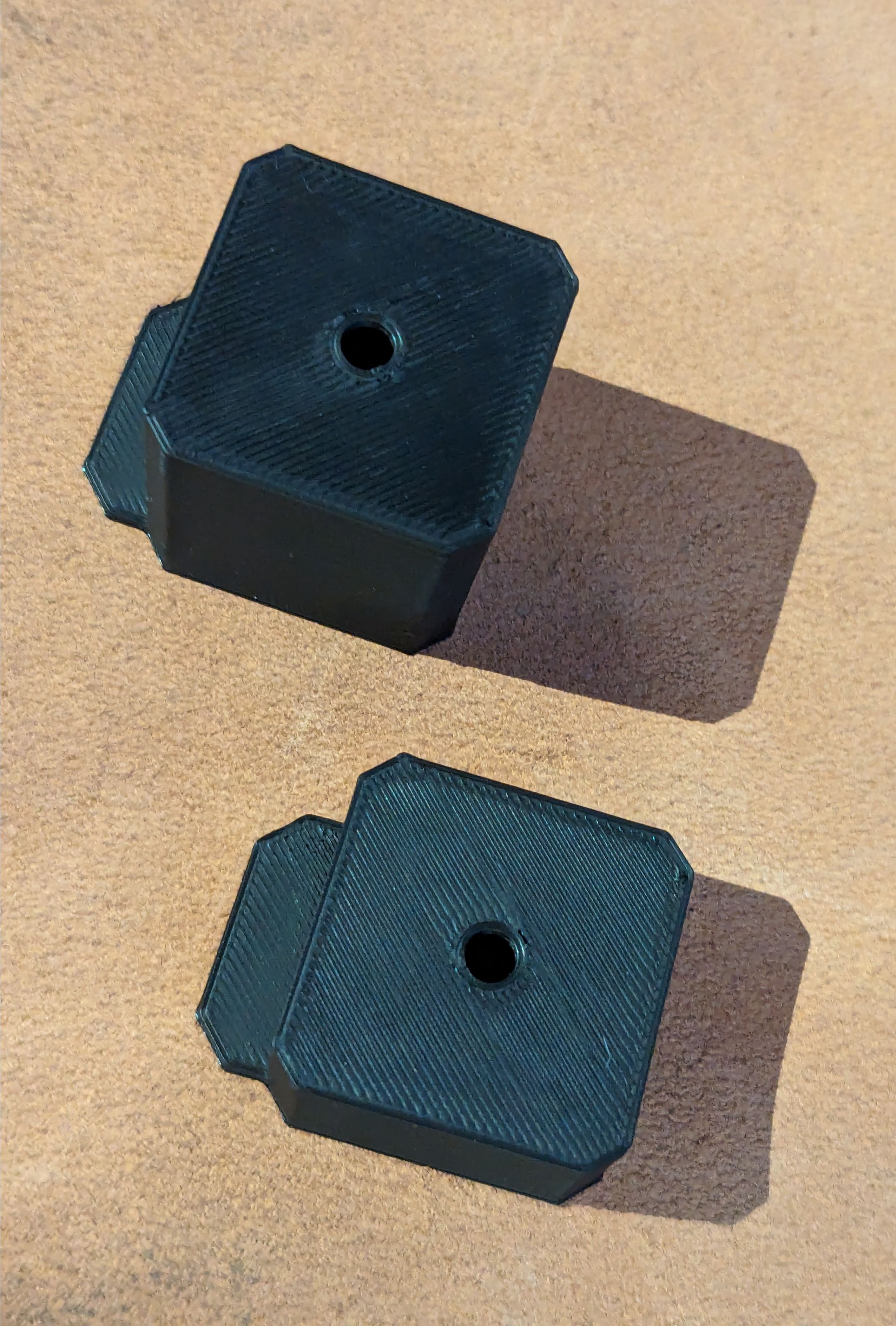 Canvas holder for a screw by P-Storm | Download free STL model ...