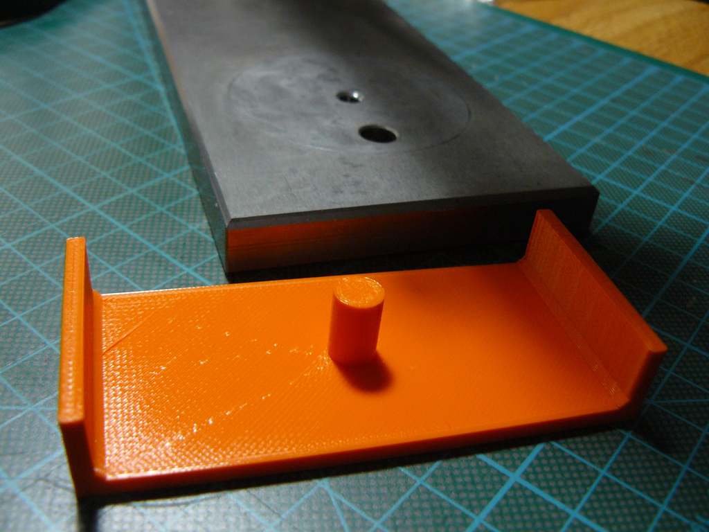 Plate for proxxon Micro-Press MP 120 by LisaE | Download free STL model ...