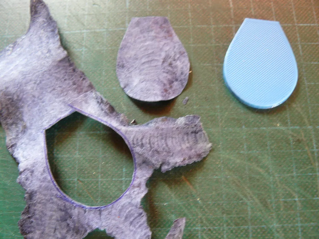 Template for a key fob with inlay by LisaE | Download free STL model ...