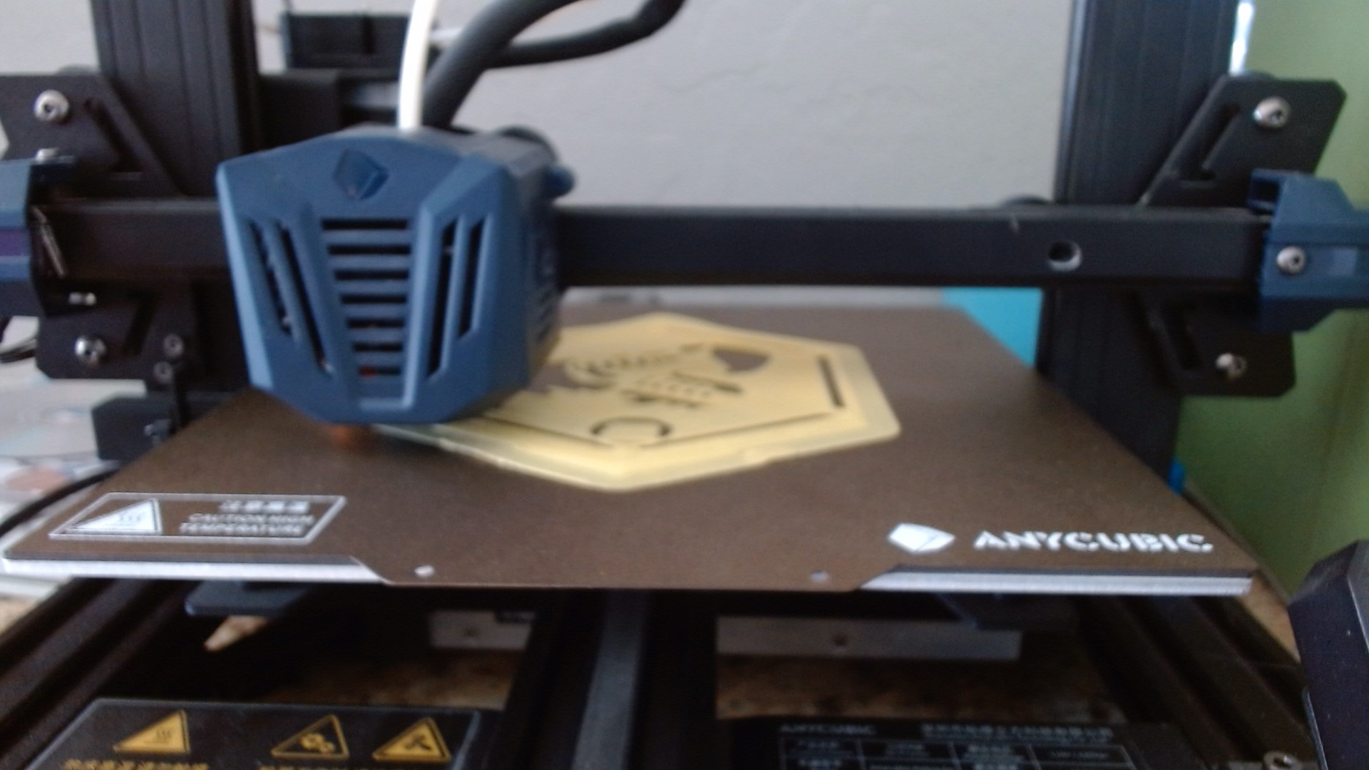 Maker Level 1 & 2 3D Printable Badge! - AND STENCIL (No Supports) by ...