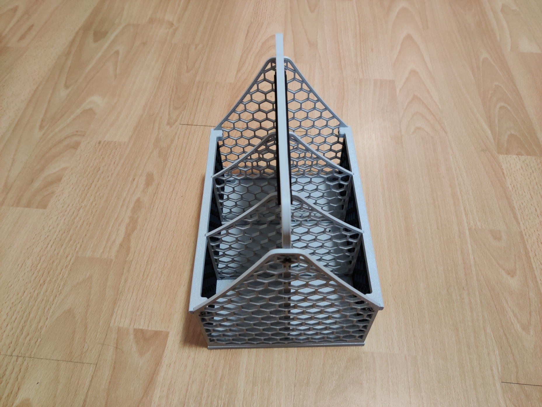 Hexagon Crate (6x 0.5L) - shorter version by Rok Hrovat | Download free ...